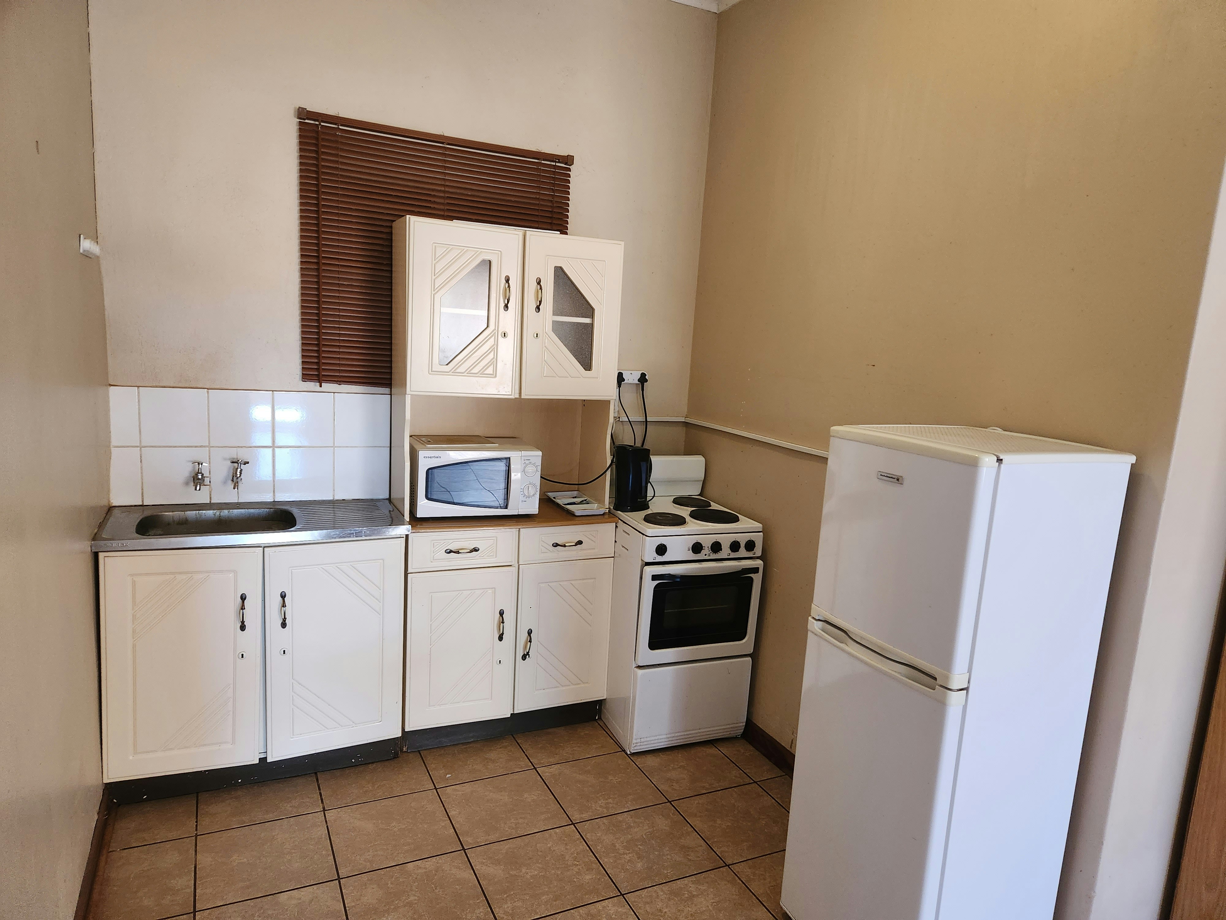 Postmasburg Inn | LekkeSlaap