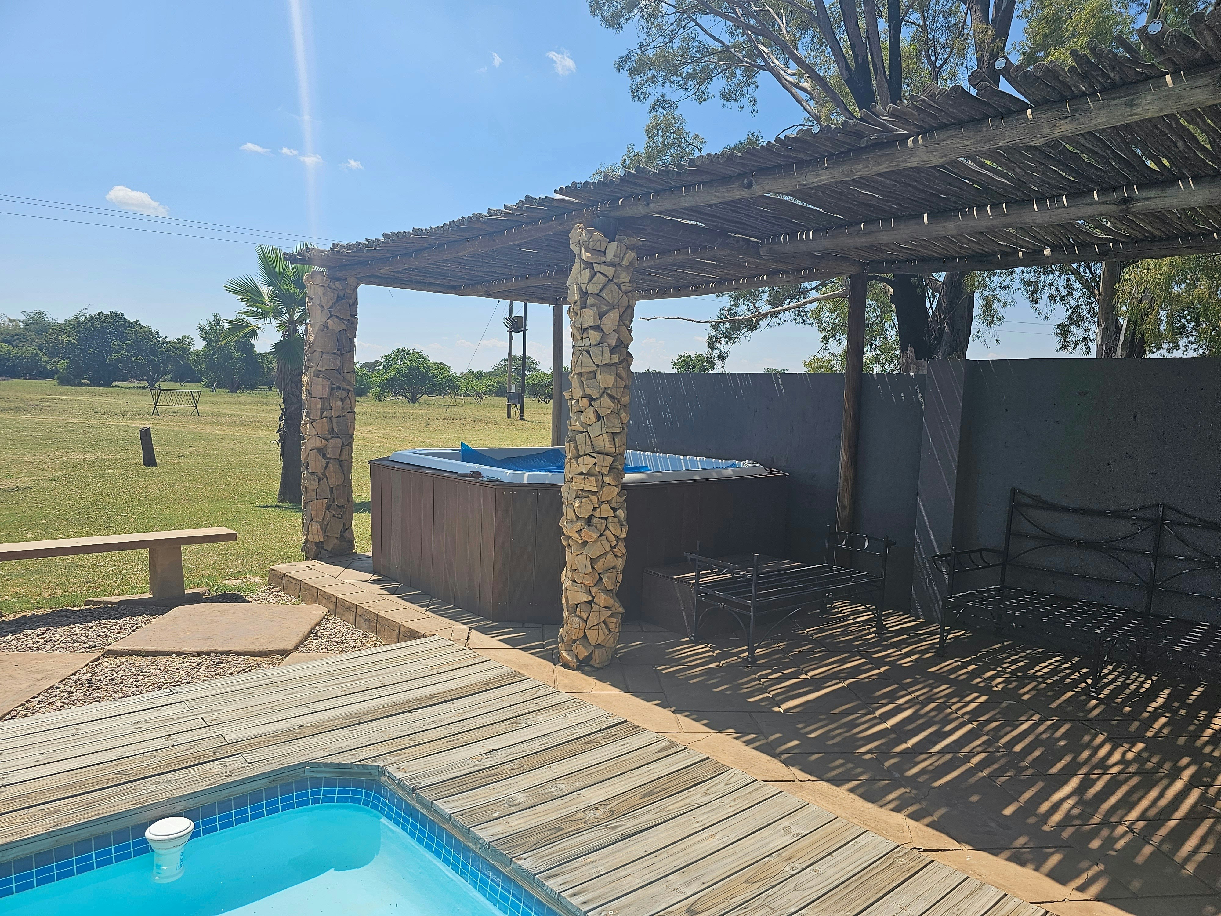 Naboomspruit Accommodation - LekkeSlaap