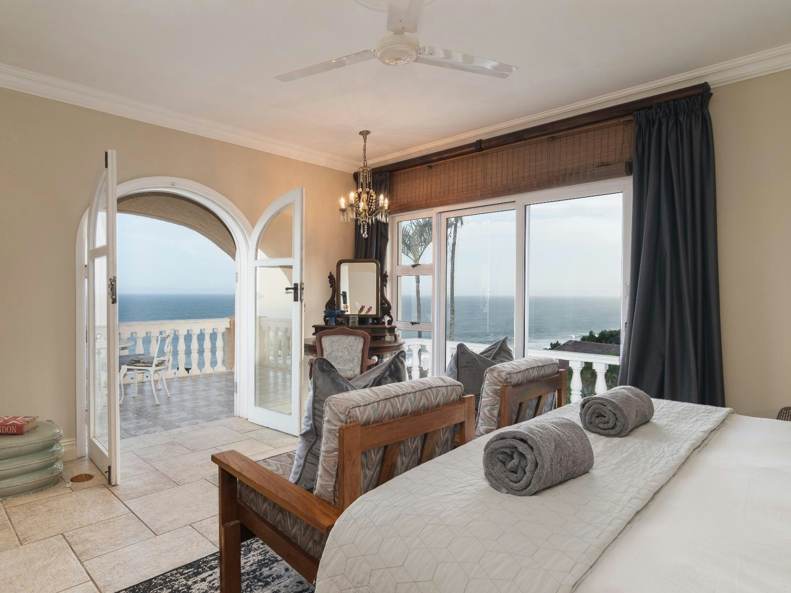 Moonlit Tides - Ballito Shores | LekkeSlaap