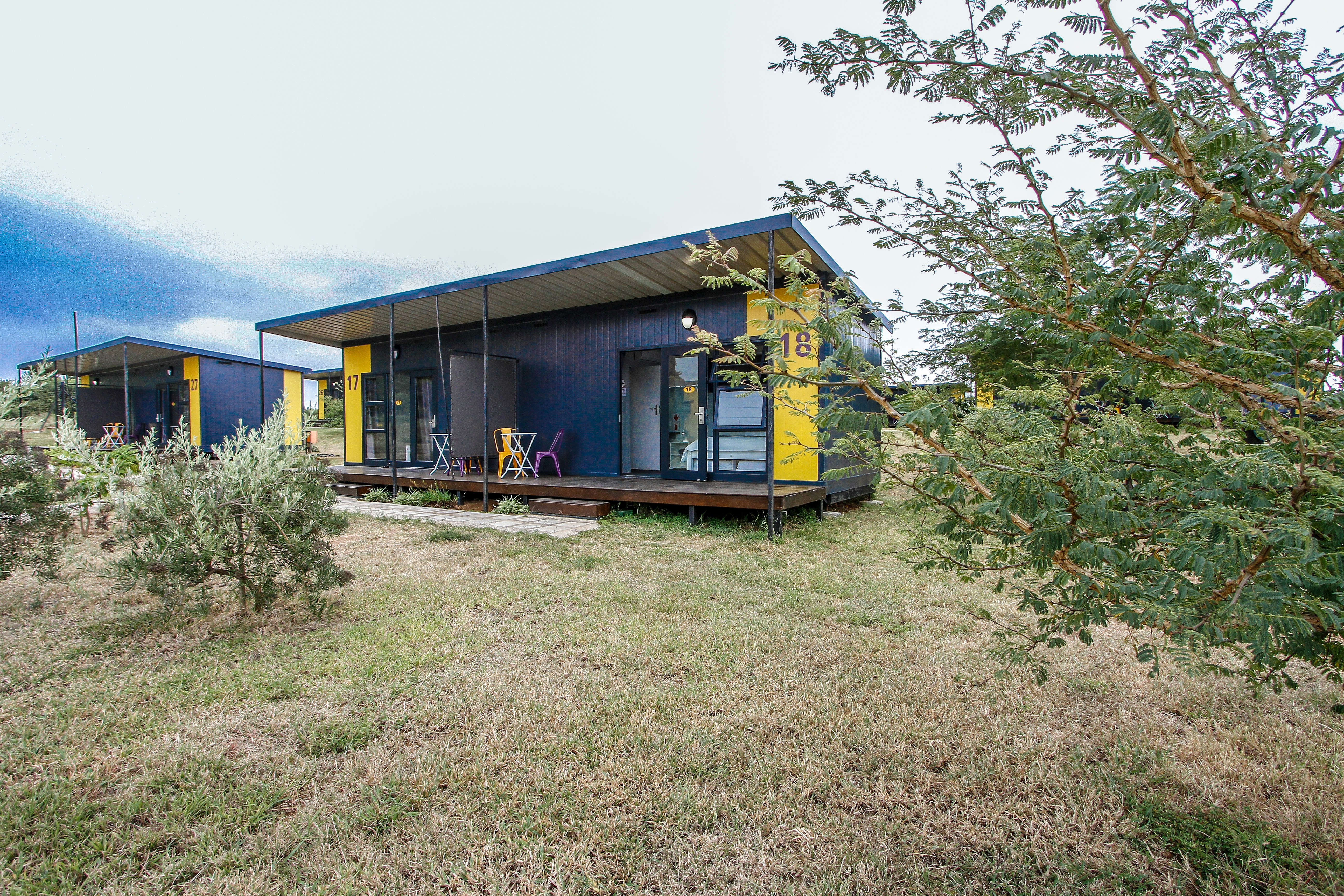 Accommodation near Botlokwa Hospital | LekkeSlaap