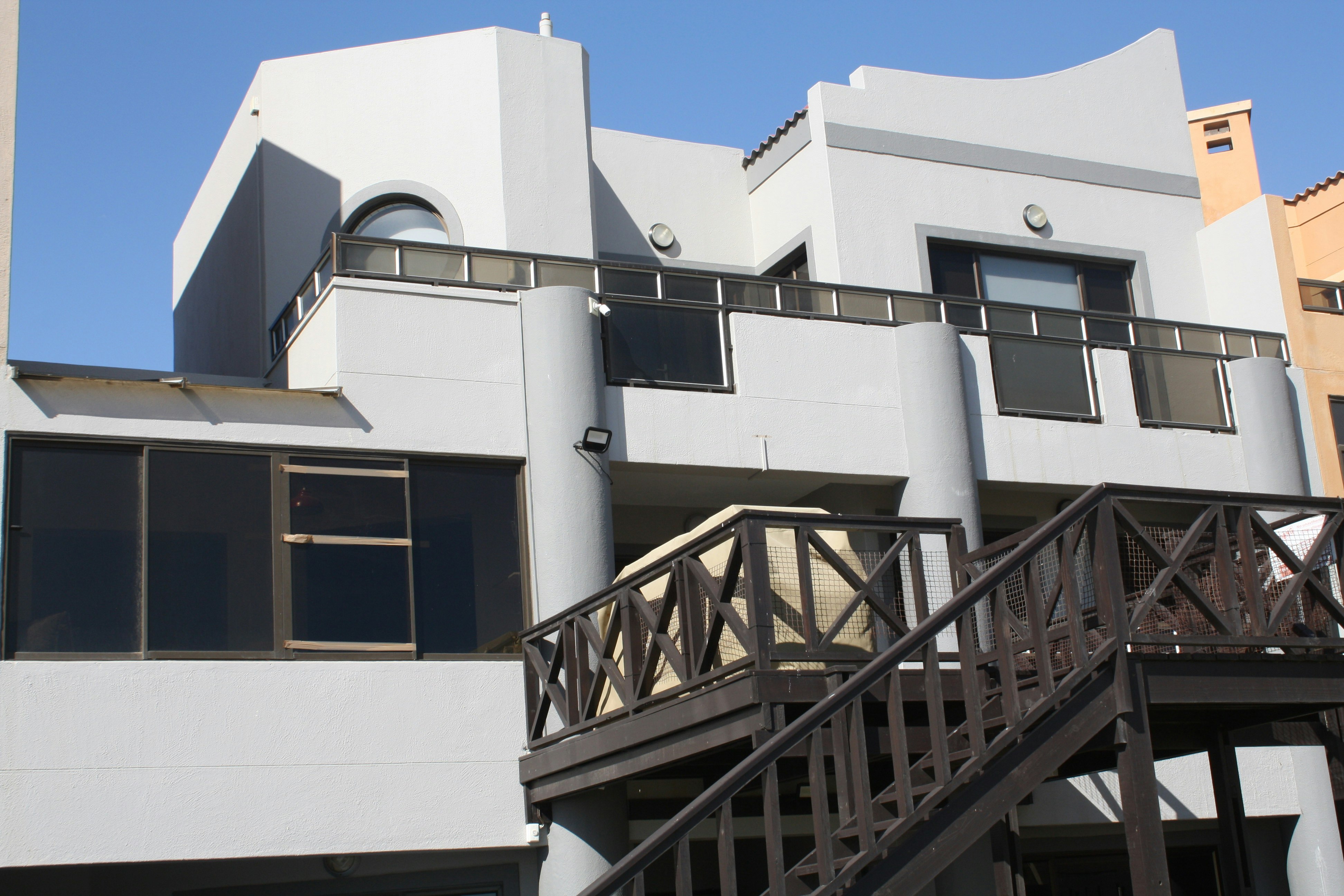 Langstrand Self-Catering | LekkeSlaap