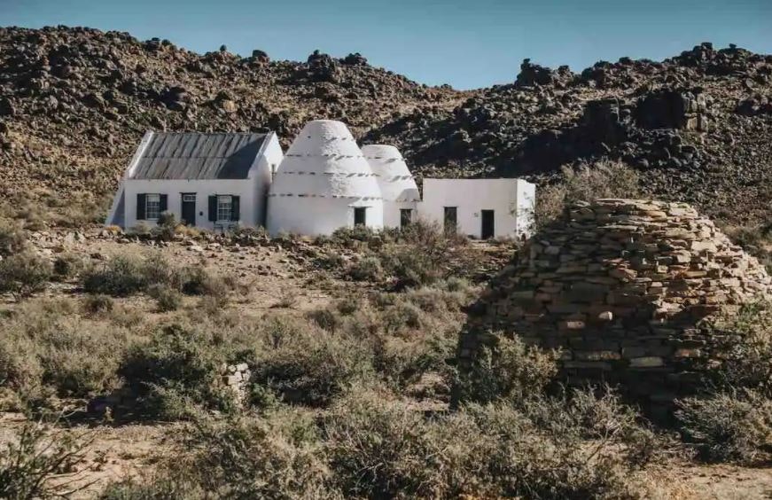 Stuurmansfontein Corbelled House | LekkeSlaap