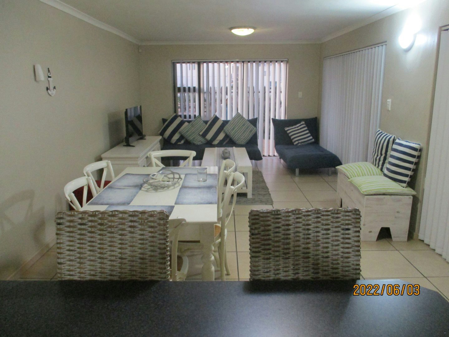 Helios Place Holiday Accommodation | LekkeSlaap