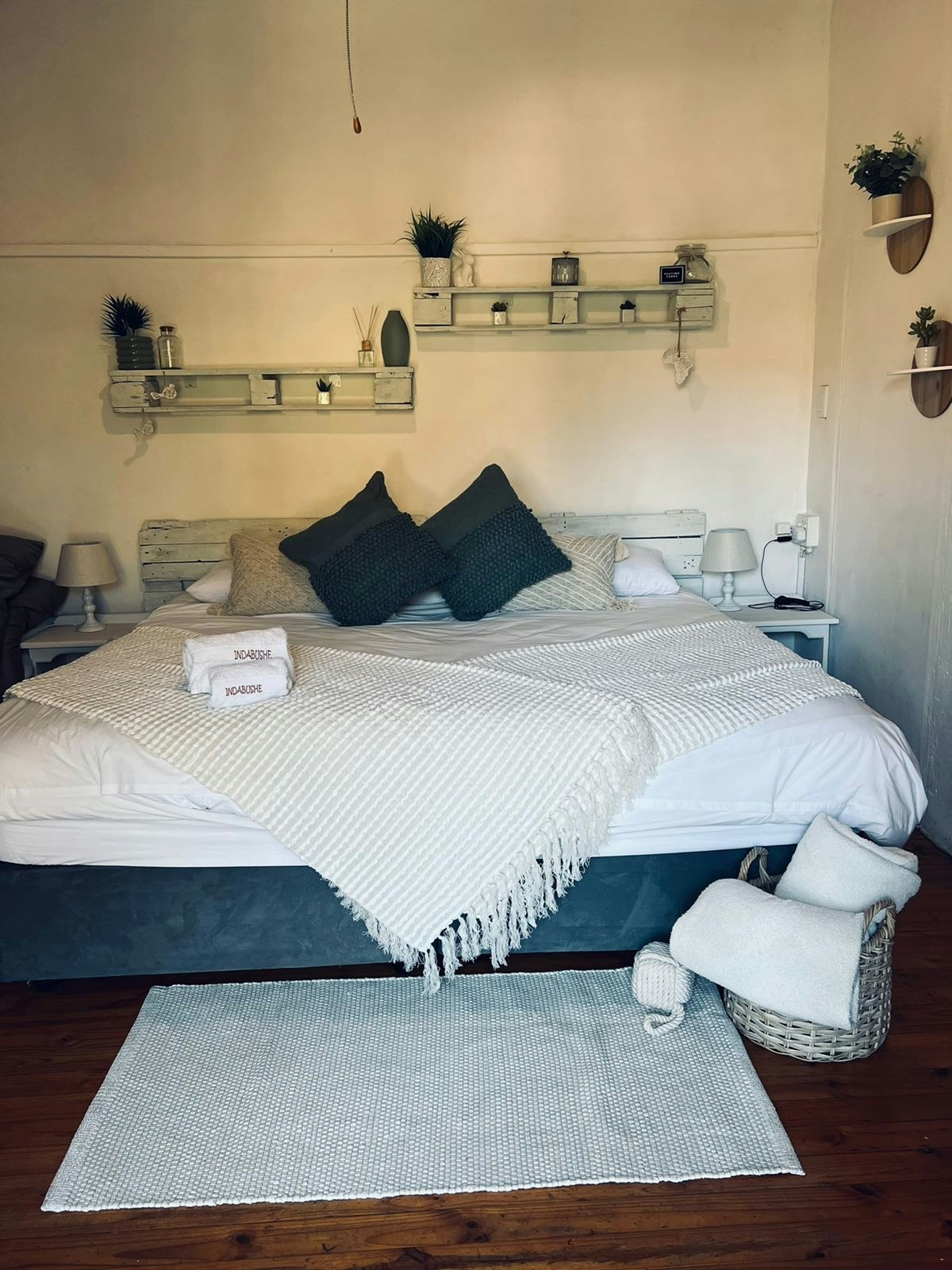 Indabushe Eco Lodge | LekkeSlaap