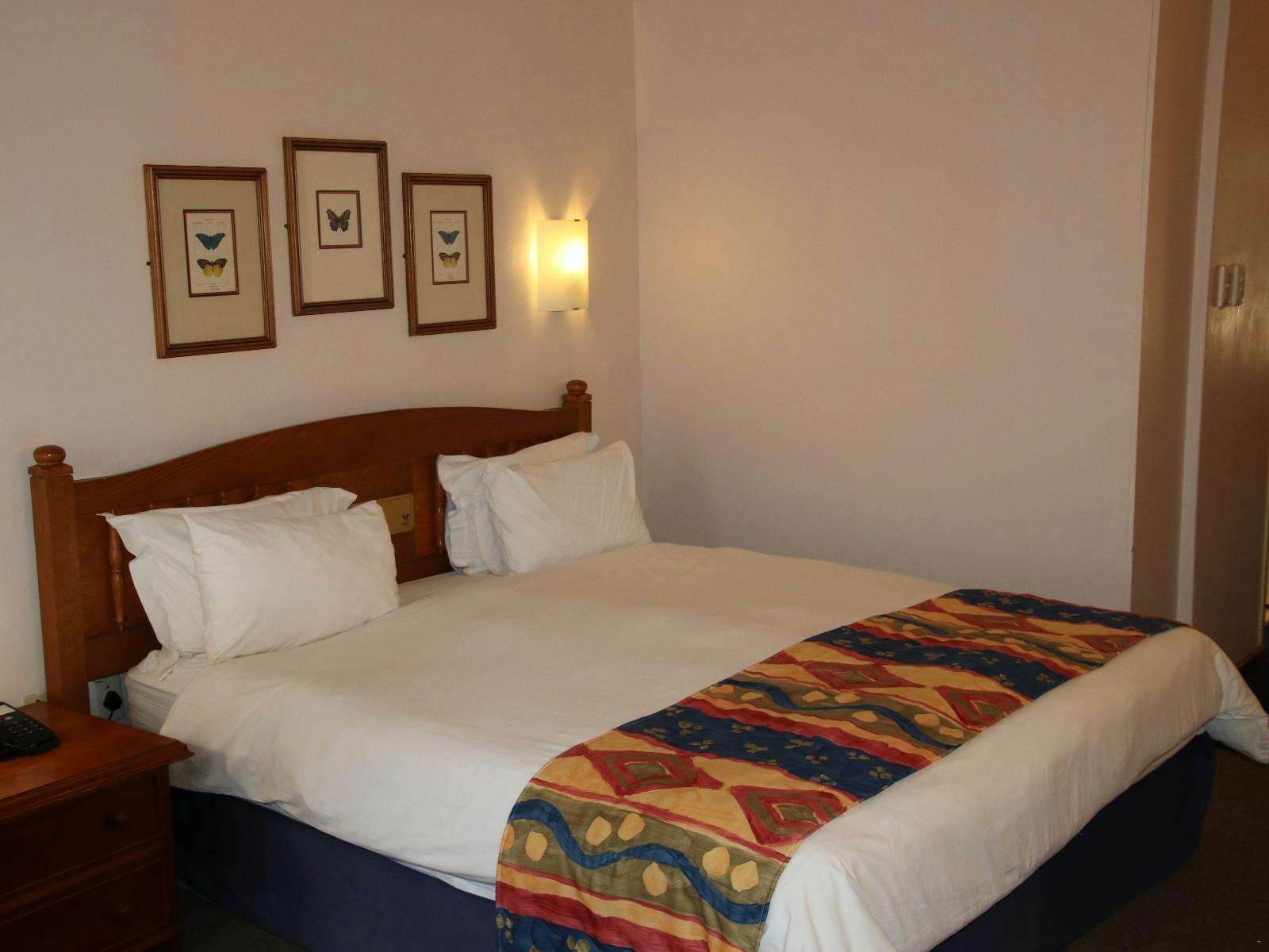 Pine Lake Inn | LekkeSlaap