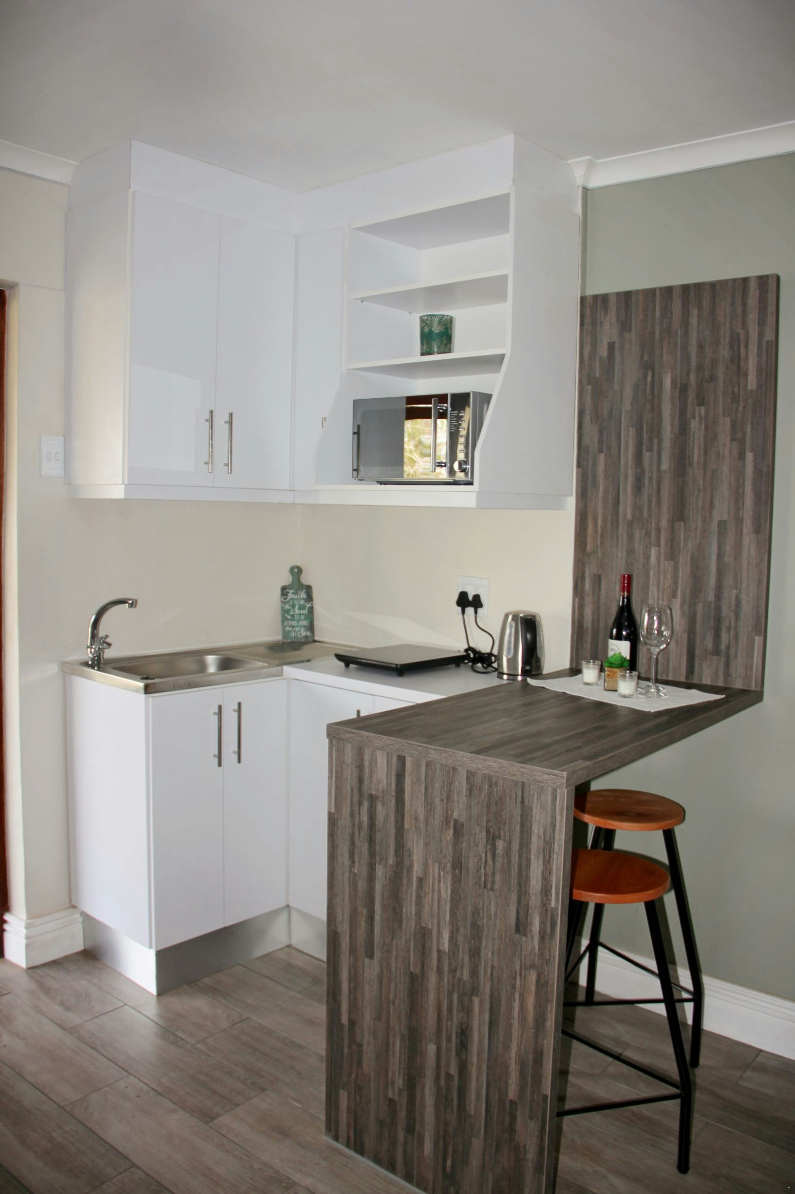 Eleazer | LekkeSlaap