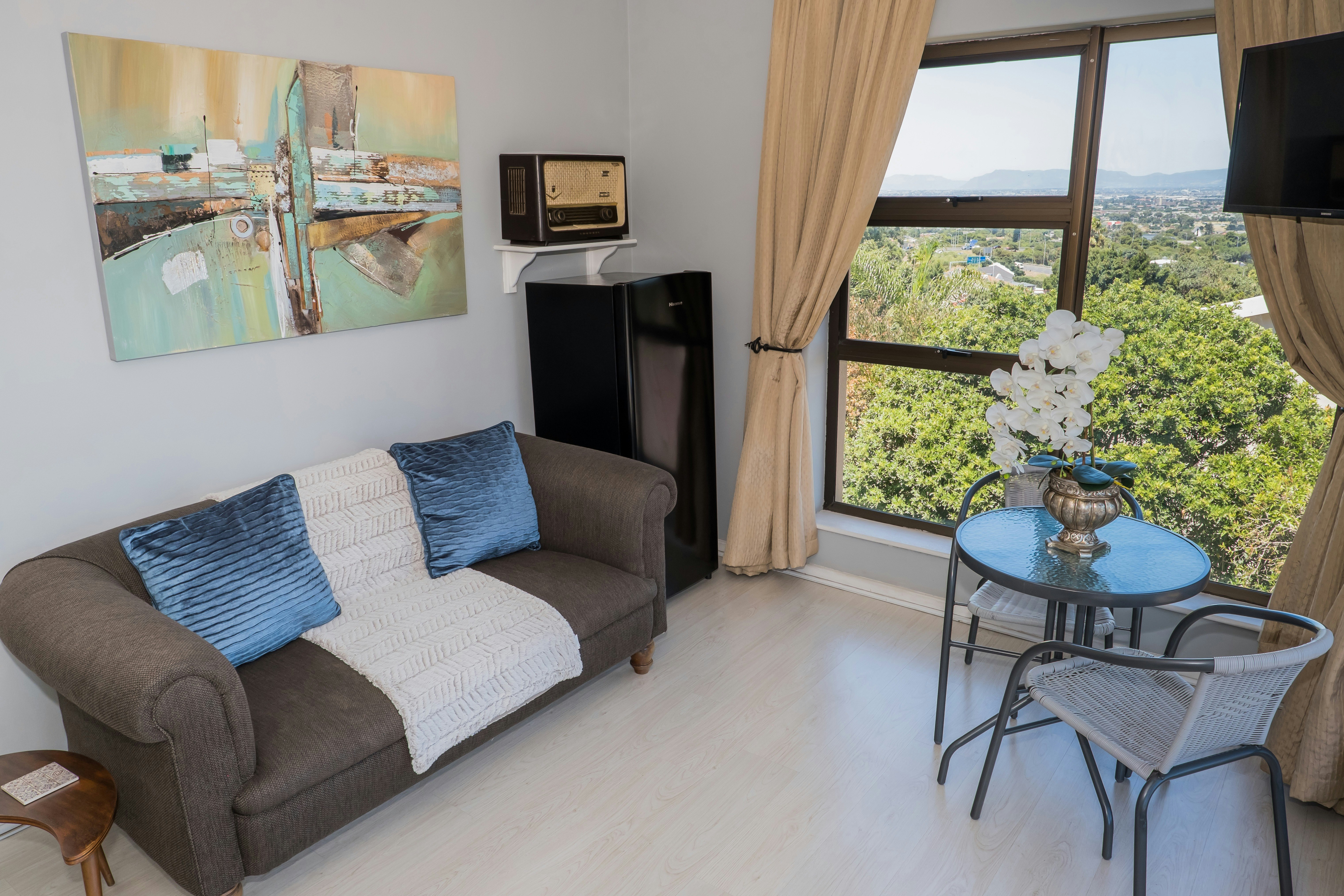 Parow Accommodation - LekkeSlaap