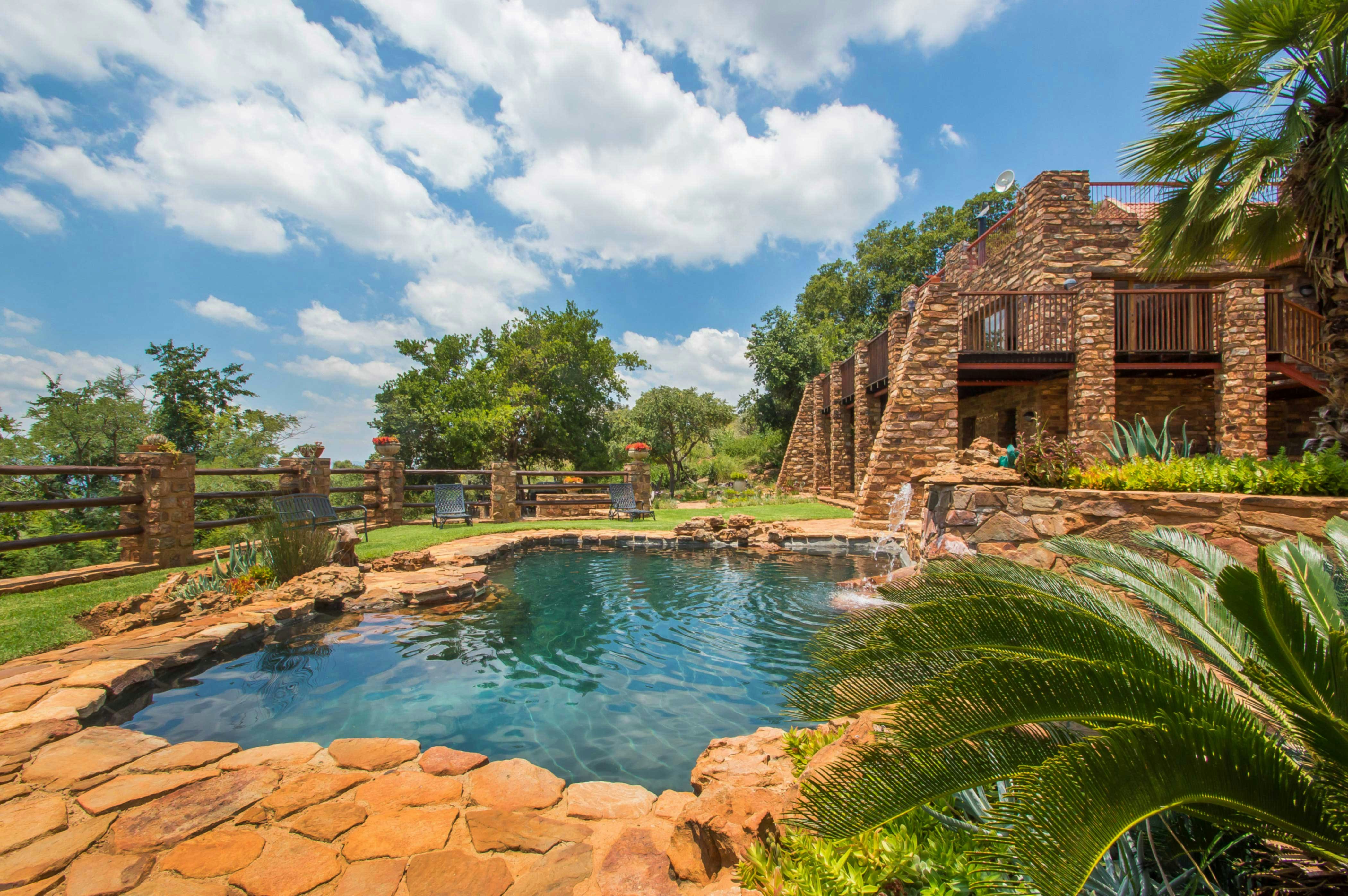 Idwala Le Ingwe Lodge | LekkeSlaap