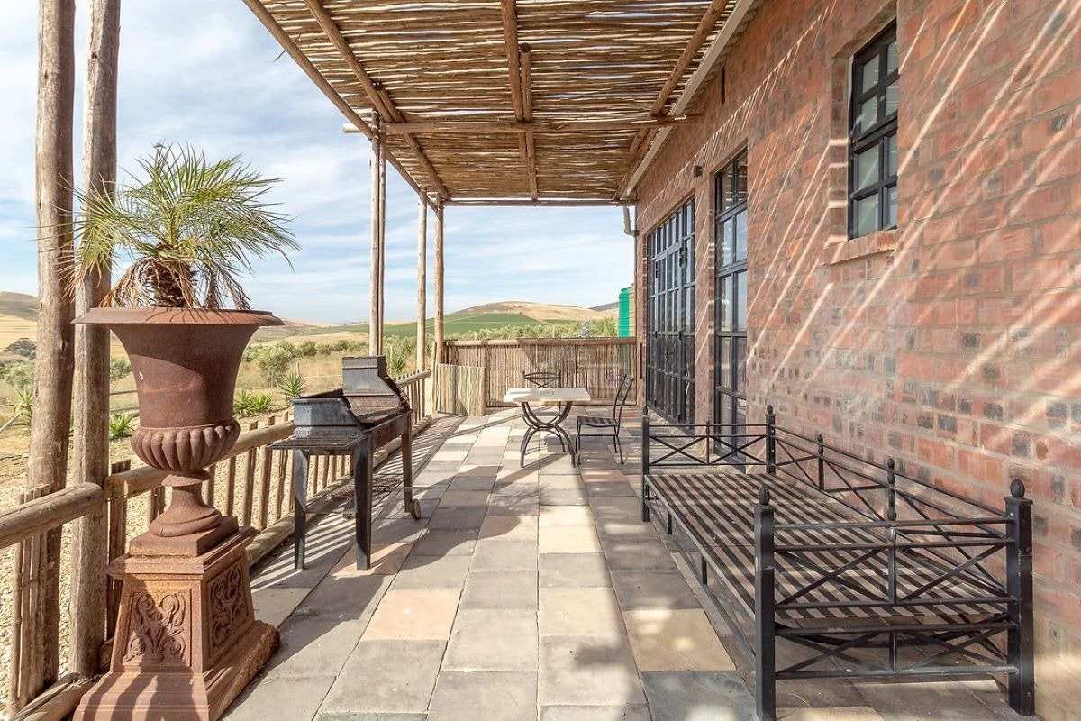 Anna Beulah Ark Apartments | LekkeSlaap