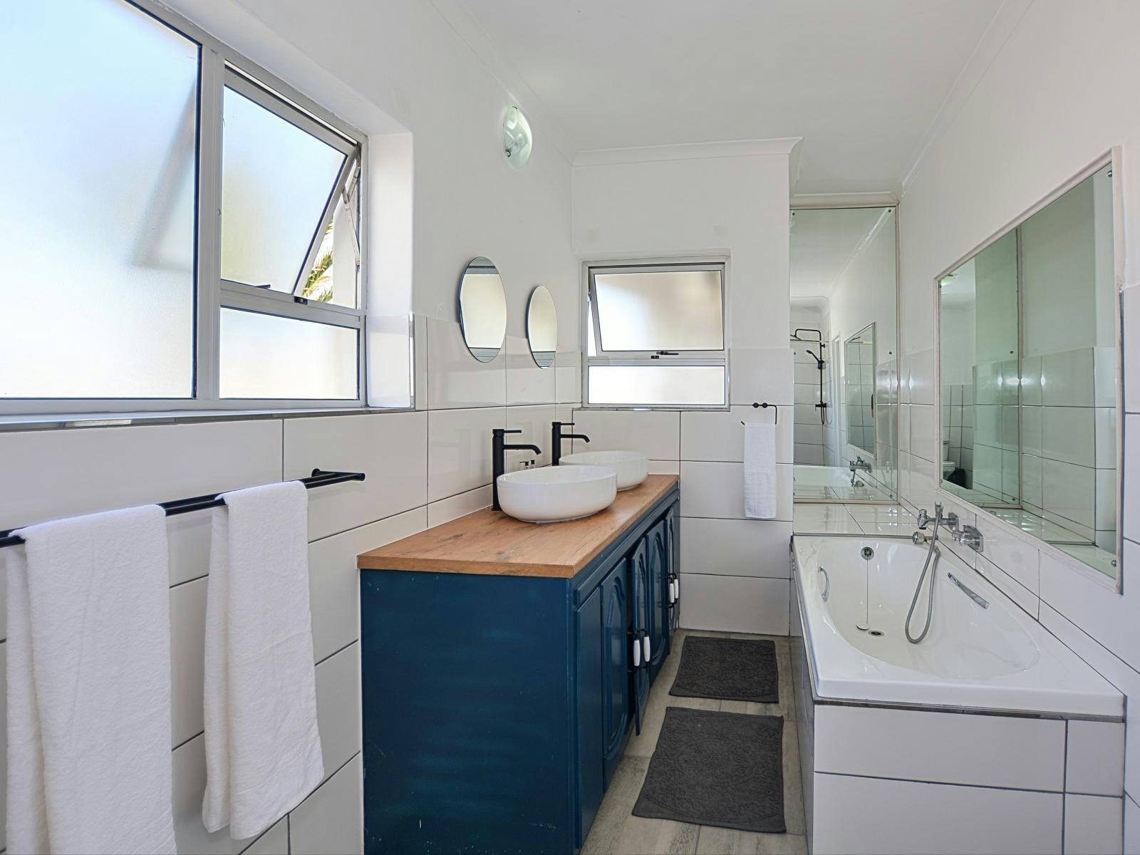 19 Beach Road | Rooms