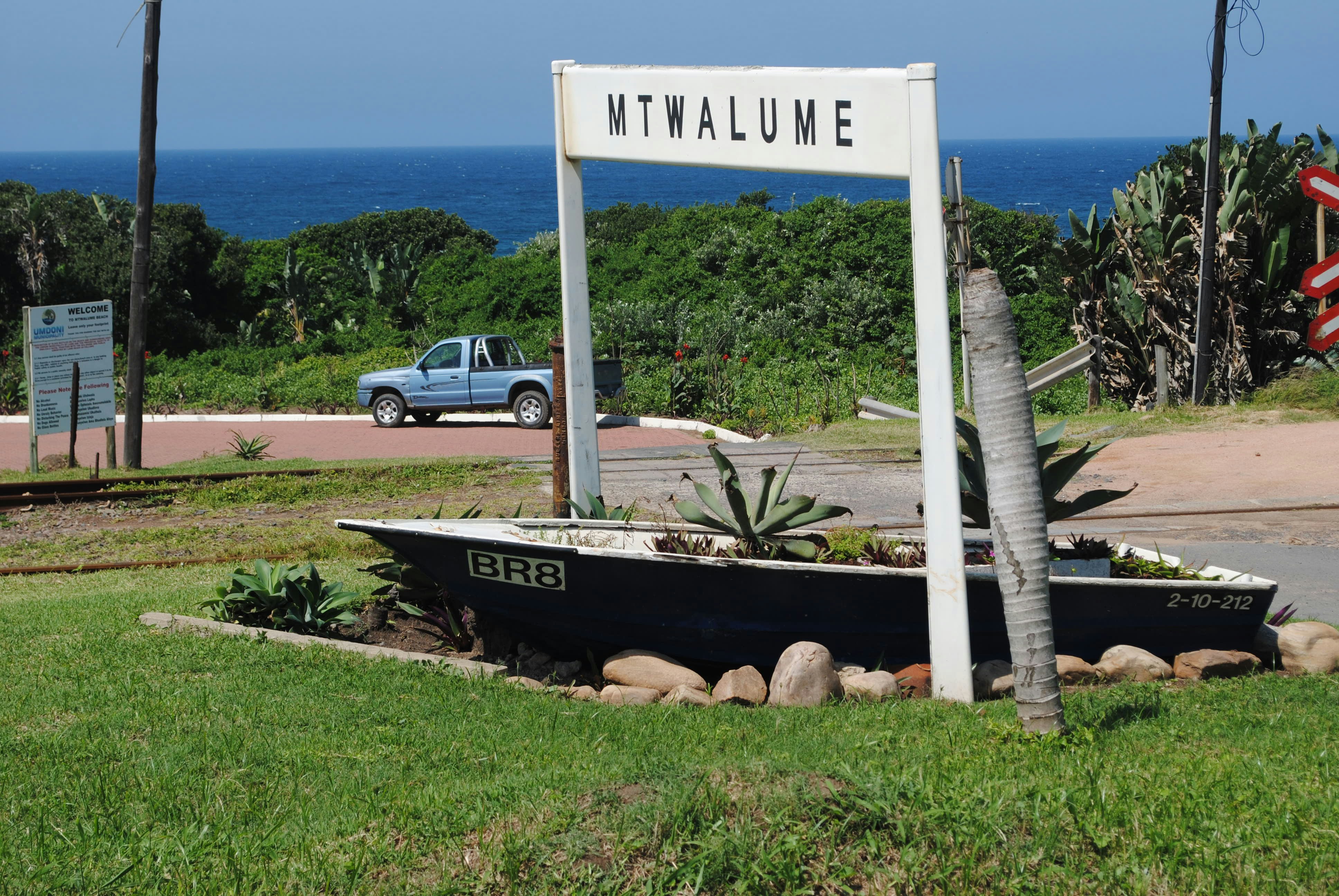 Mtwalume Accommodation - LekkeSlaap