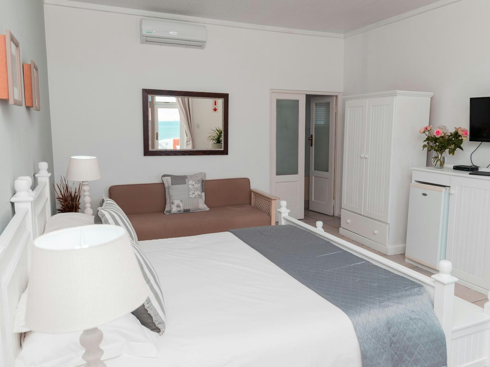 Paternoster Lodge | LekkeSlaap