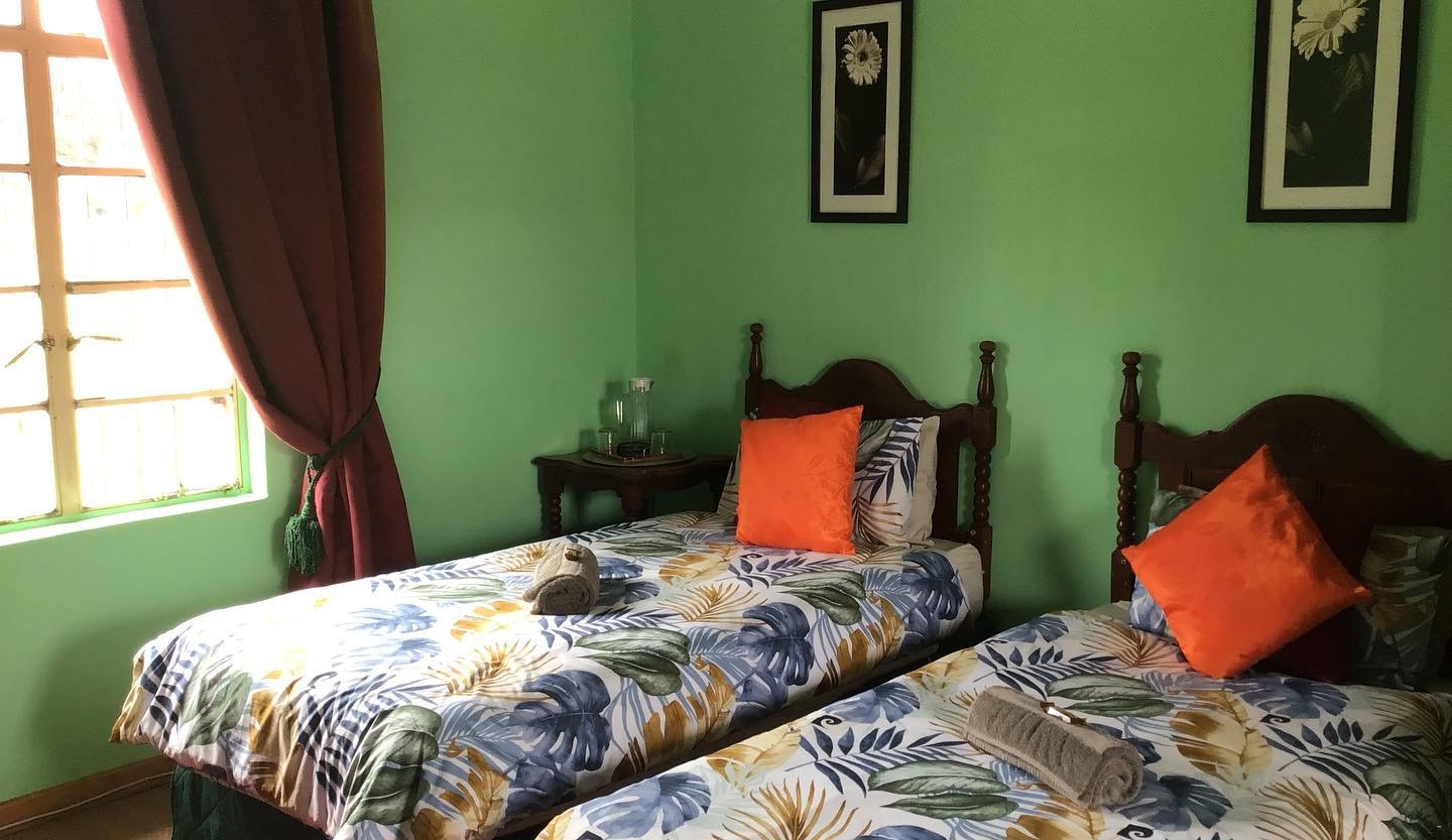 Memel Hotel | LekkeSlaap
