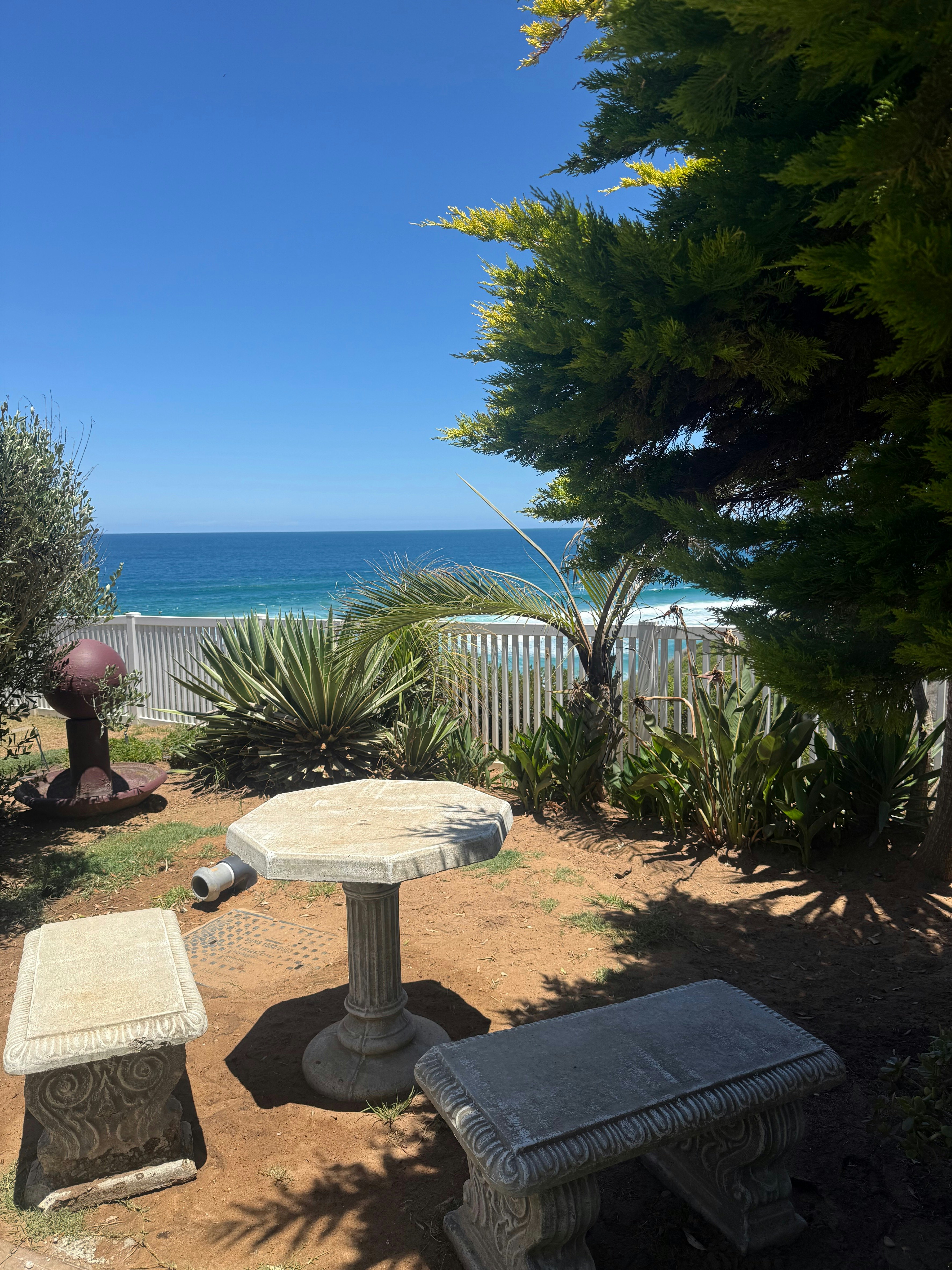 Sea Breeze House | LekkeSlaap