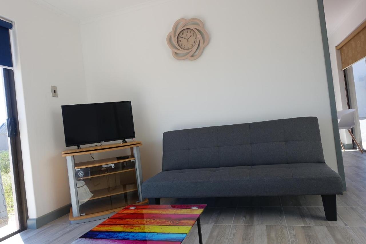 Helios Place Unit 33 | LekkeSlaap