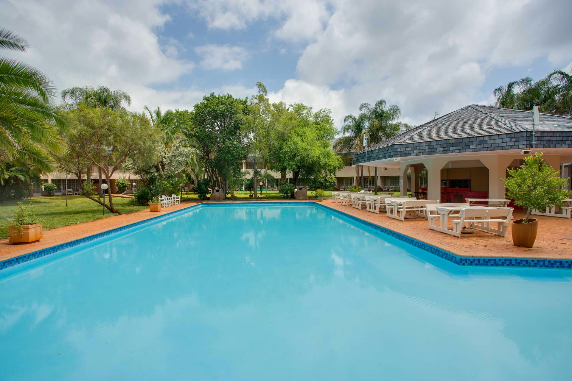 Accommodation near Sun City | LekkeSlaap