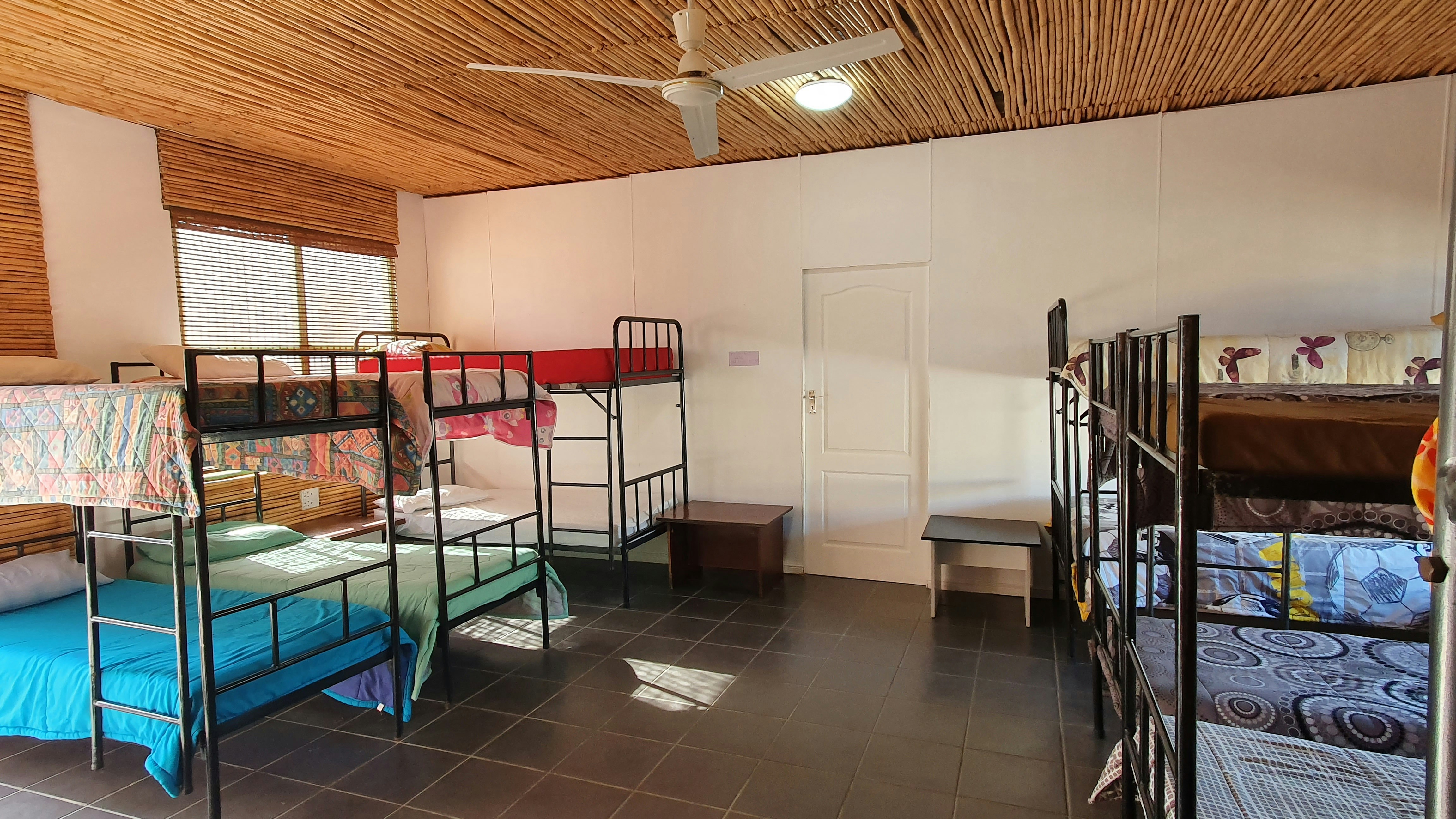 Hopefield Garden Lodge | LekkeSlaap