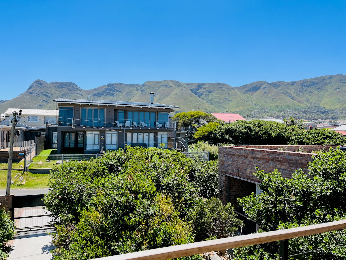 House Fynbos | LekkeSlaap