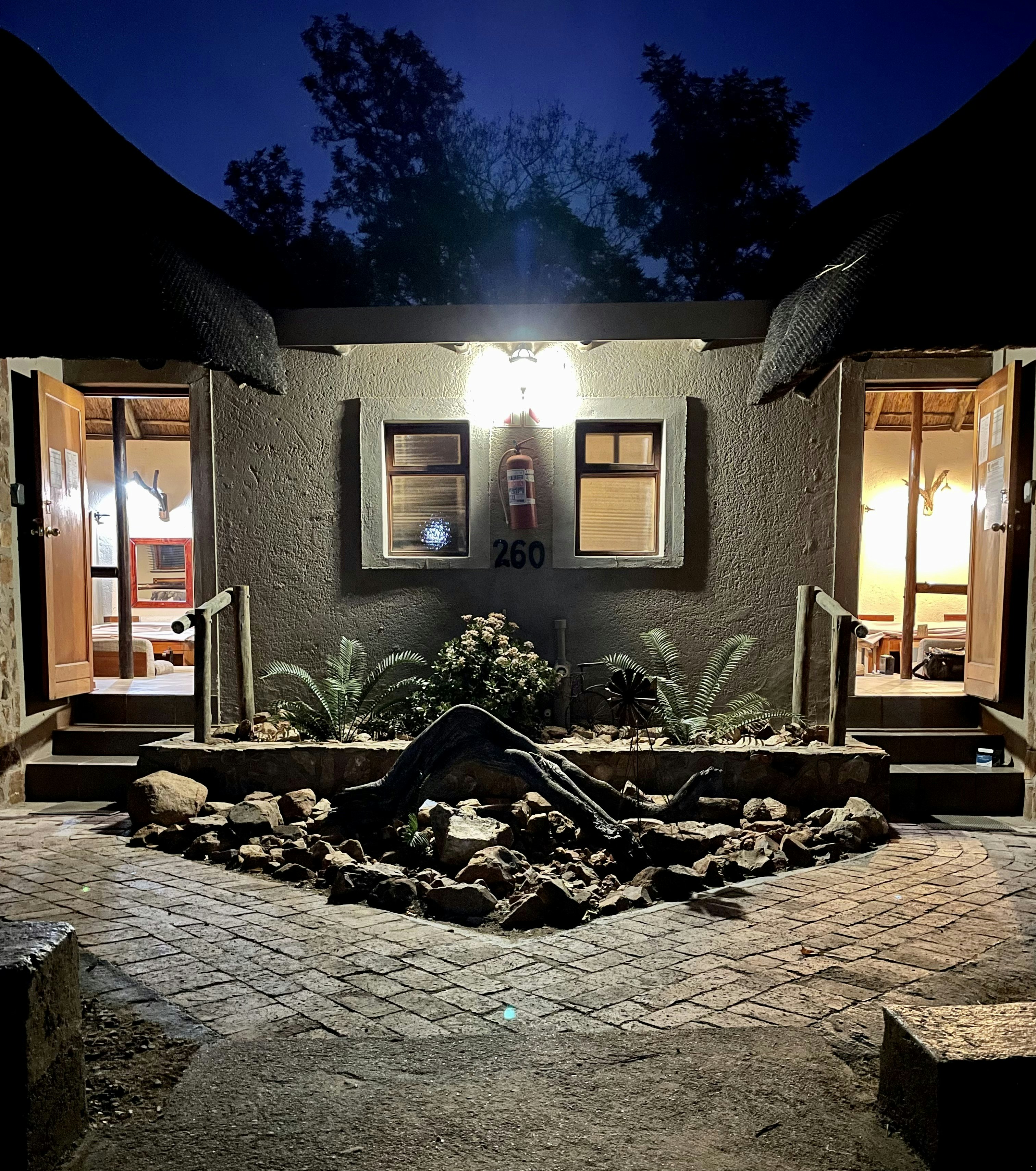 Mabalingwe Elephant Lodge | Rooms