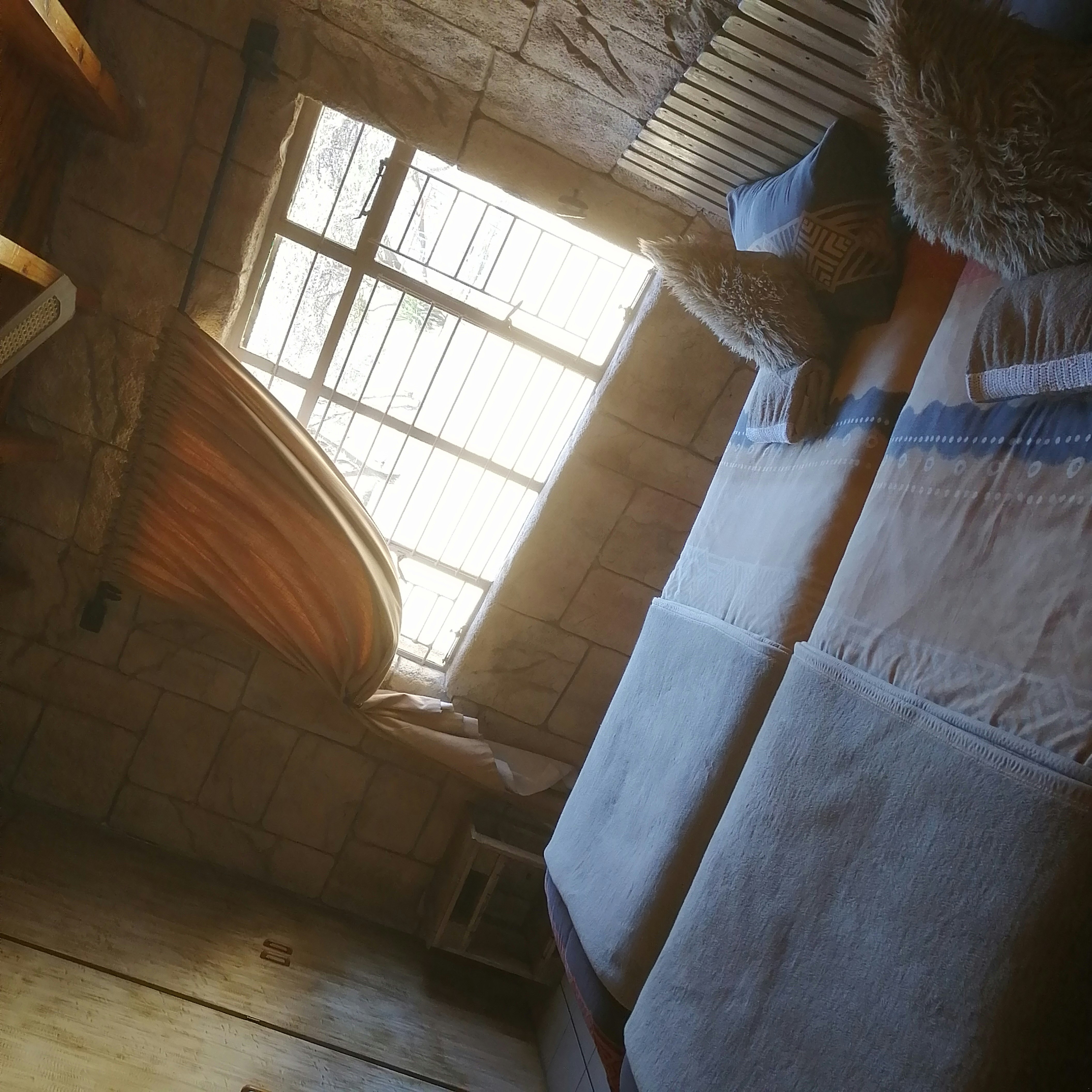 Kaya-Inkuni | LekkeSlaap