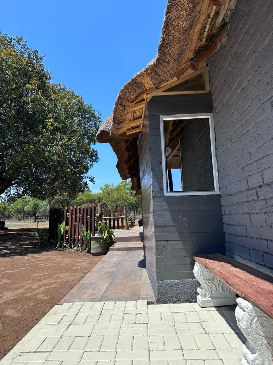 Stonehouse @ Bentlys | LekkeSlaap