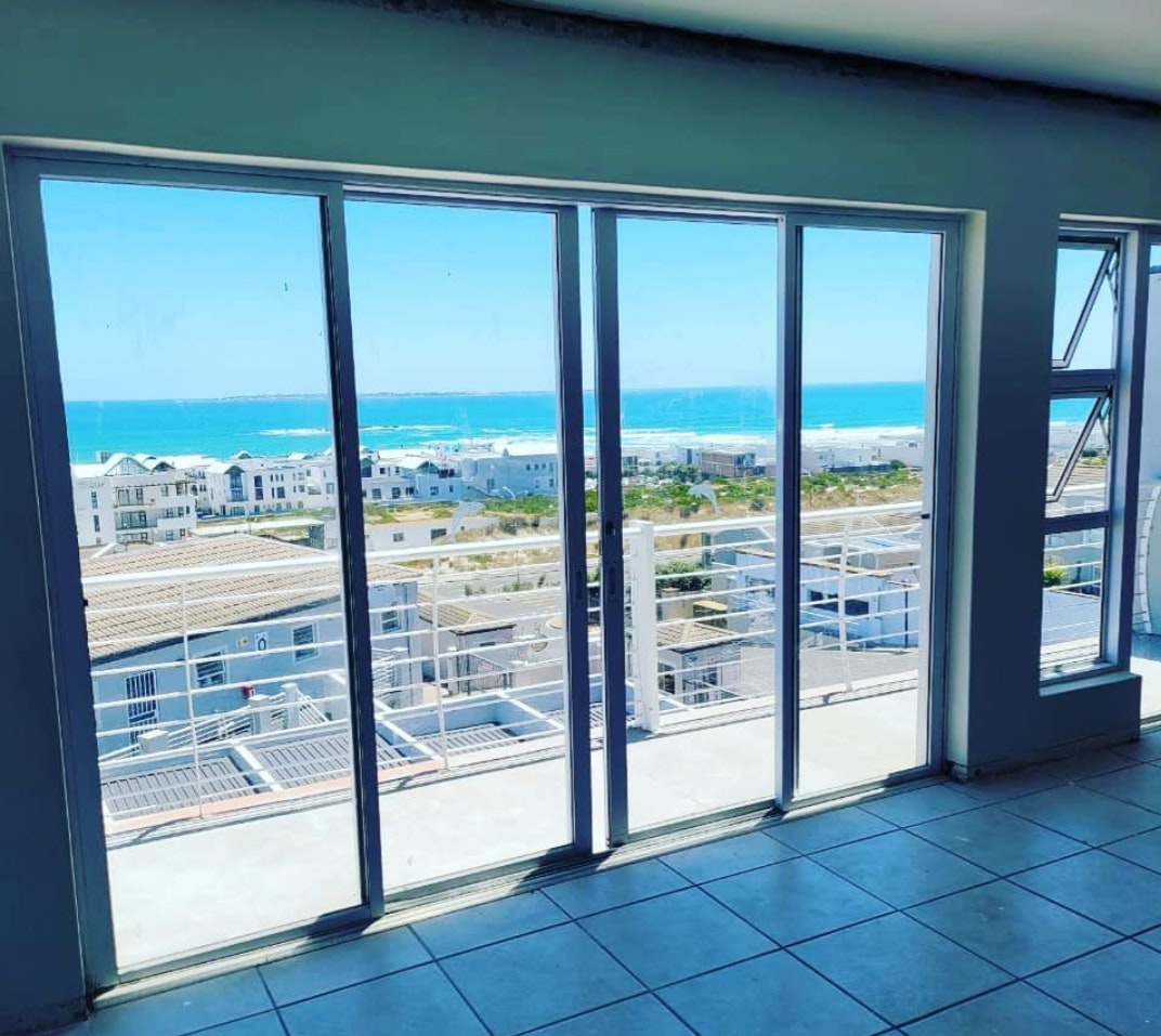 2 Dolphin Ridge | LekkeSlaap