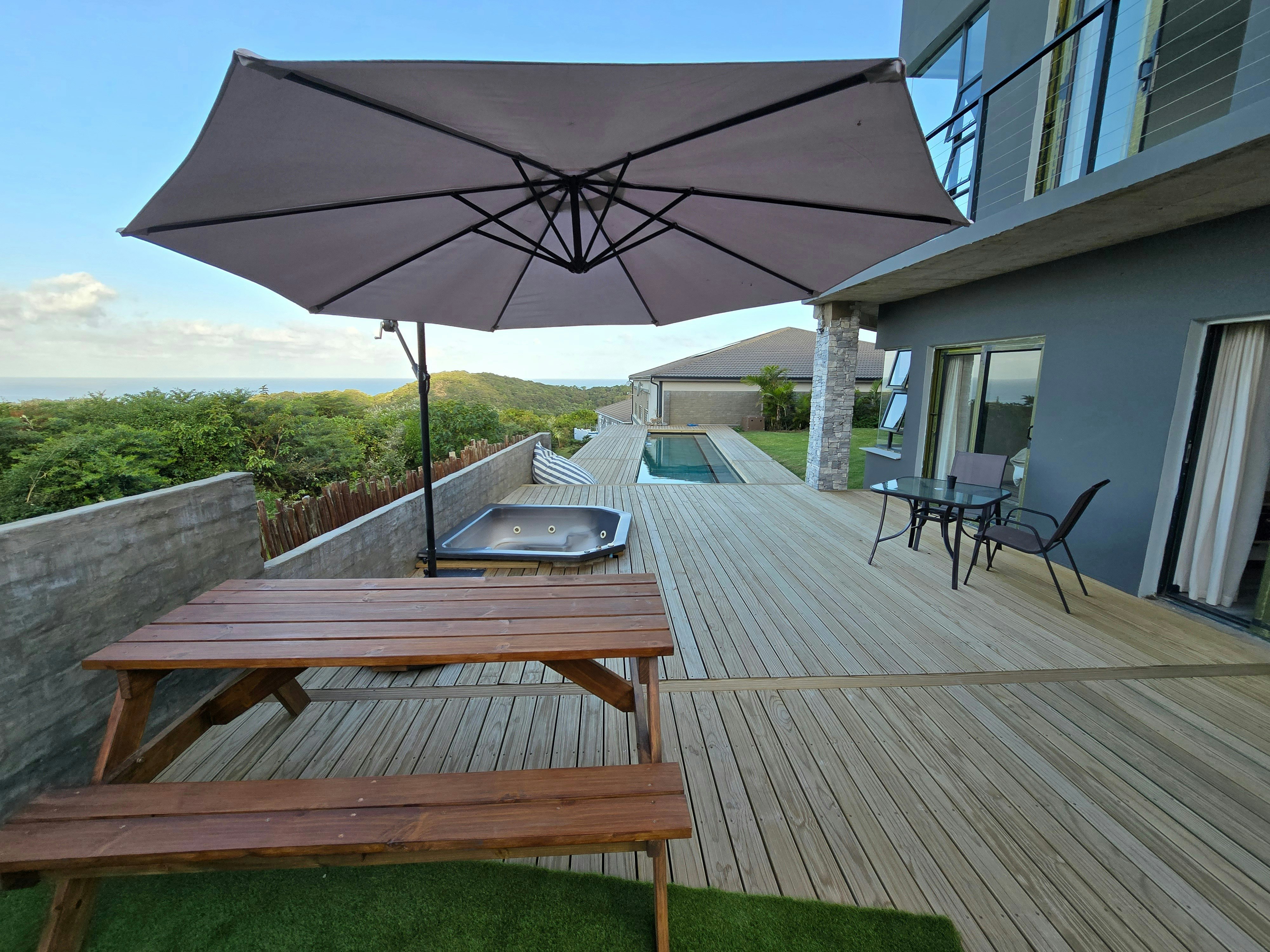 Chintsa (Cintsa) Accommodation - LekkeSlaap