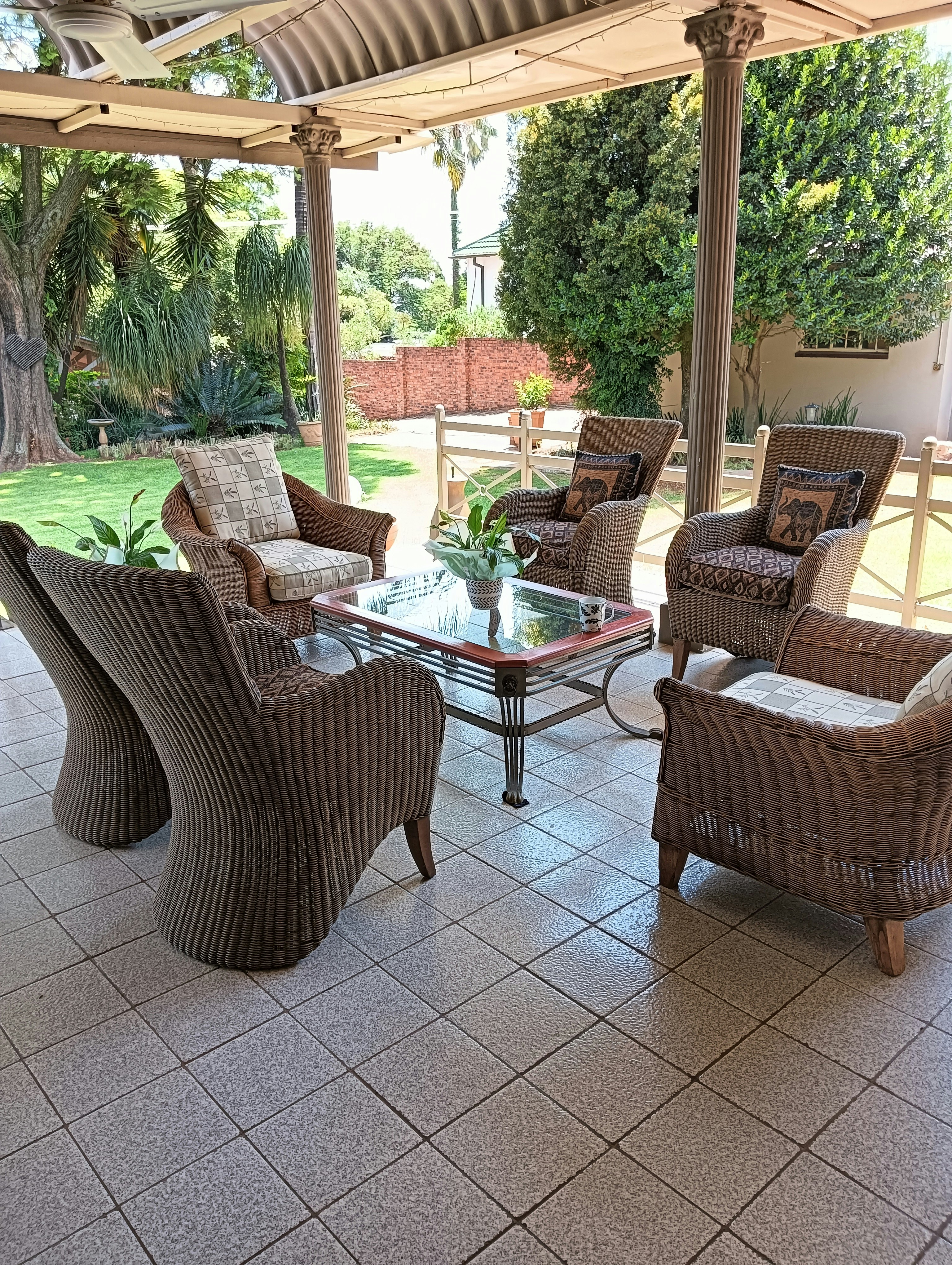 Muckleneuk House Falcon | LekkeSlaap