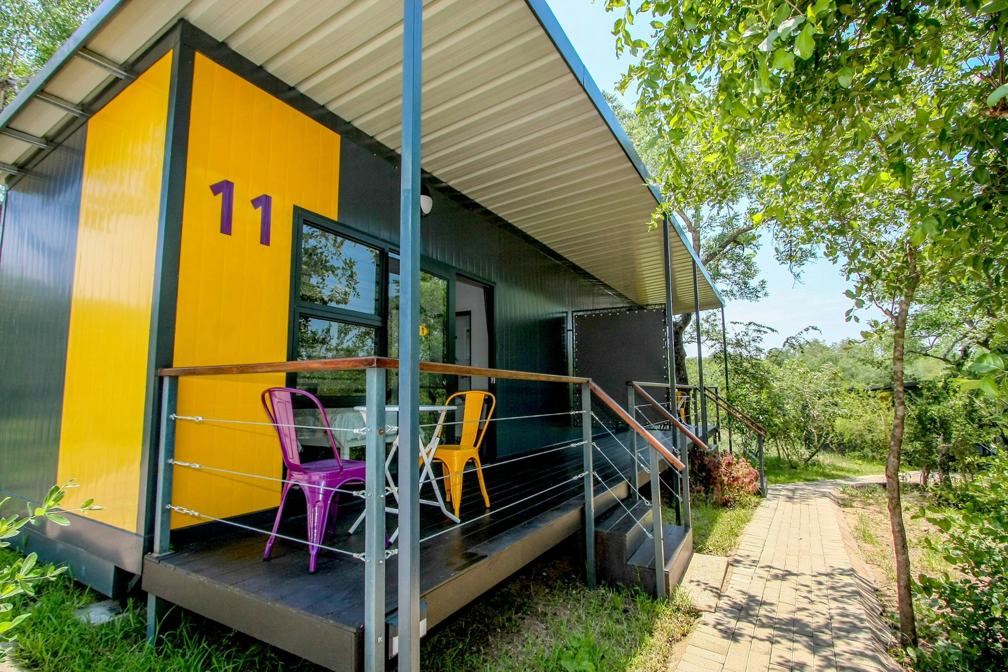 SleepOver Kruger Gate | LekkeSlaap