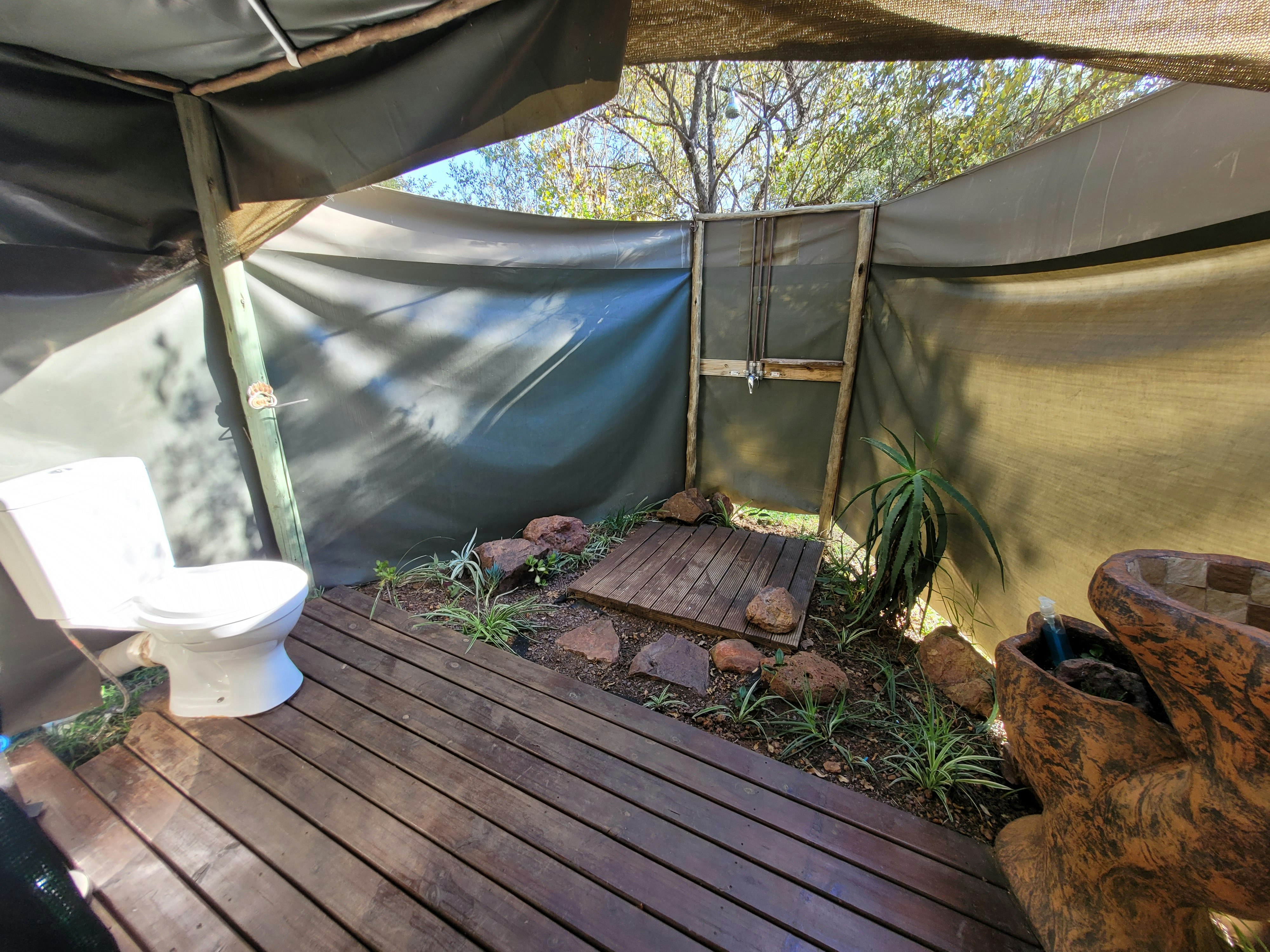 Thorn Tree Bush Camp - Tented Camps and Campsites | Rooms