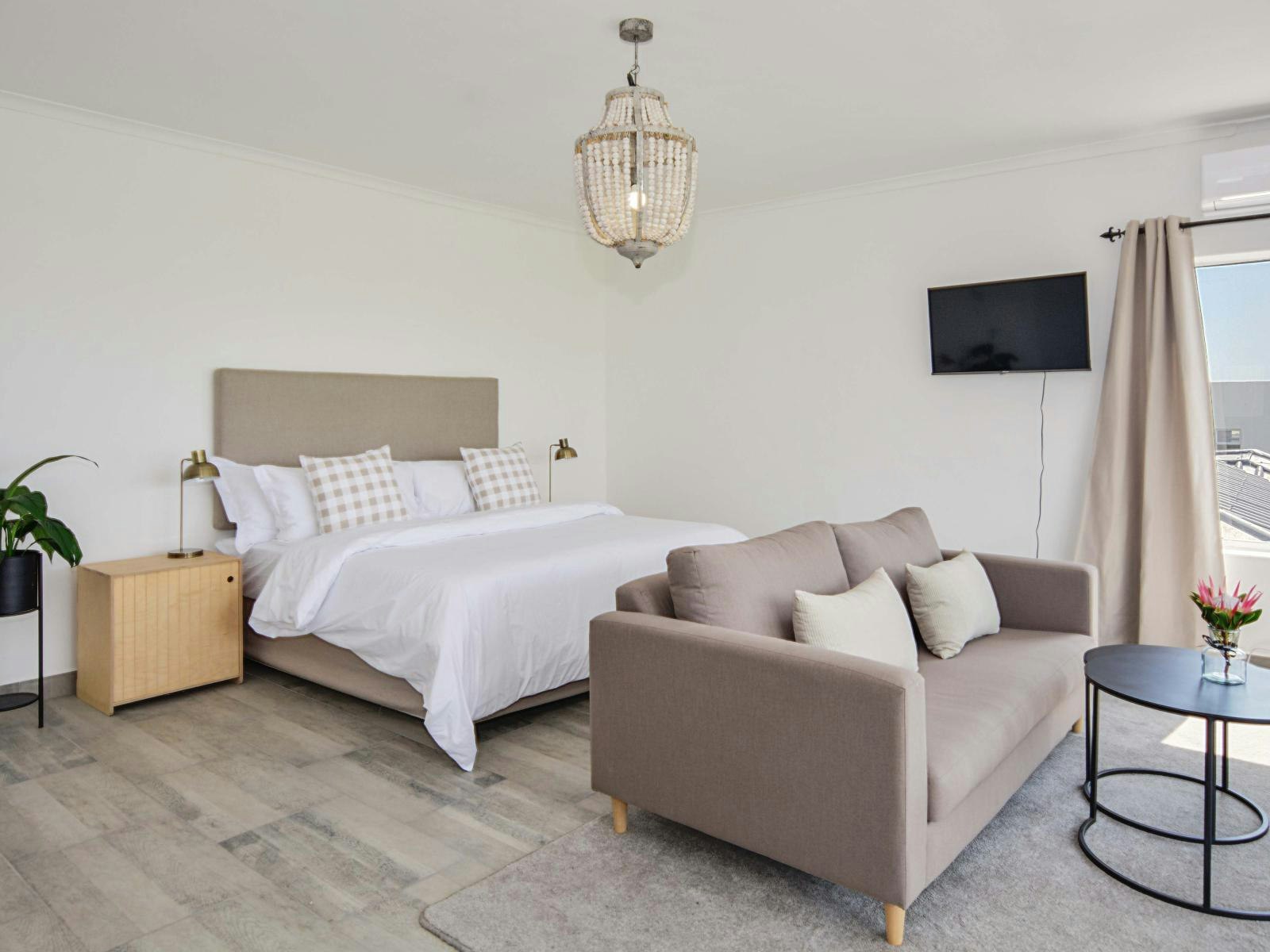 19 Beach Road | Rooms