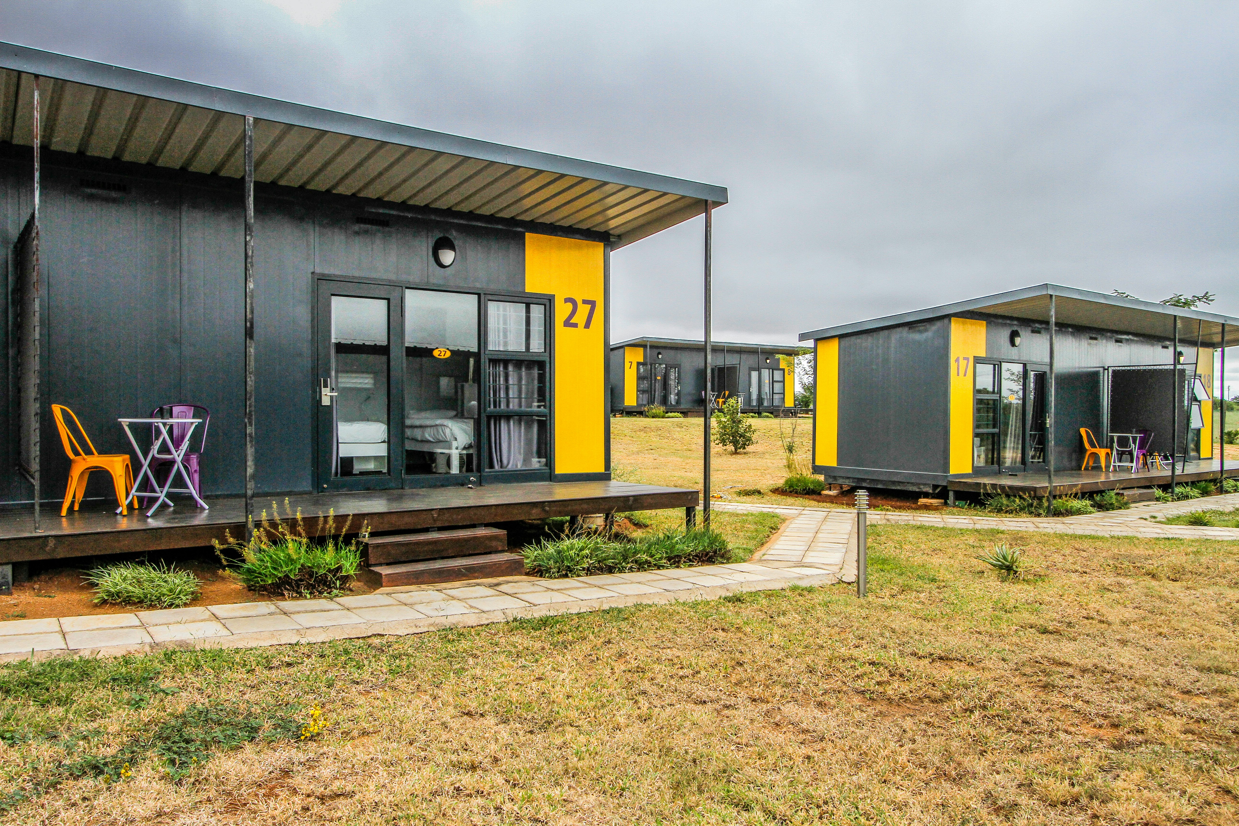 Accommodation near Botlokwa Hospital | LekkeSlaap