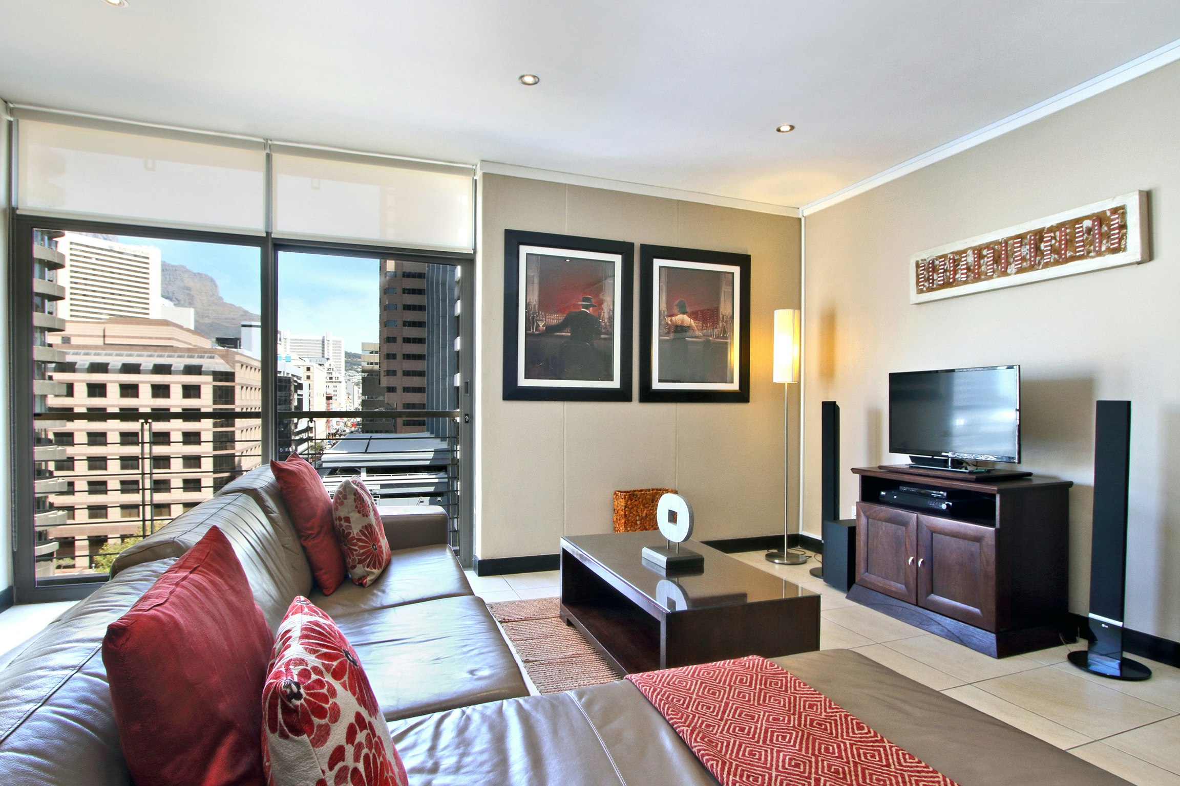 Icon Apartments | LekkeSlaap