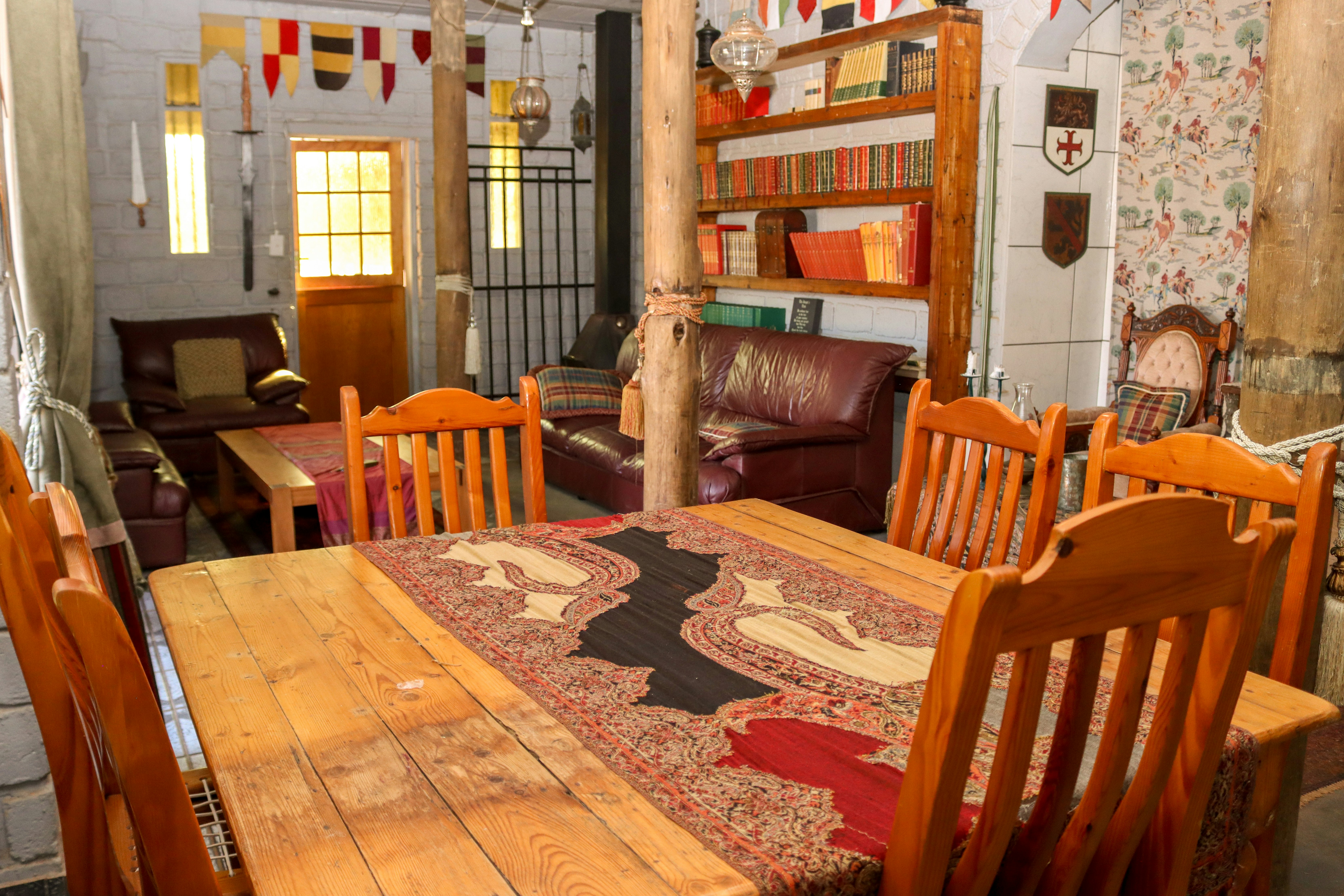 Die Kasteel Torings | LekkeSlaap