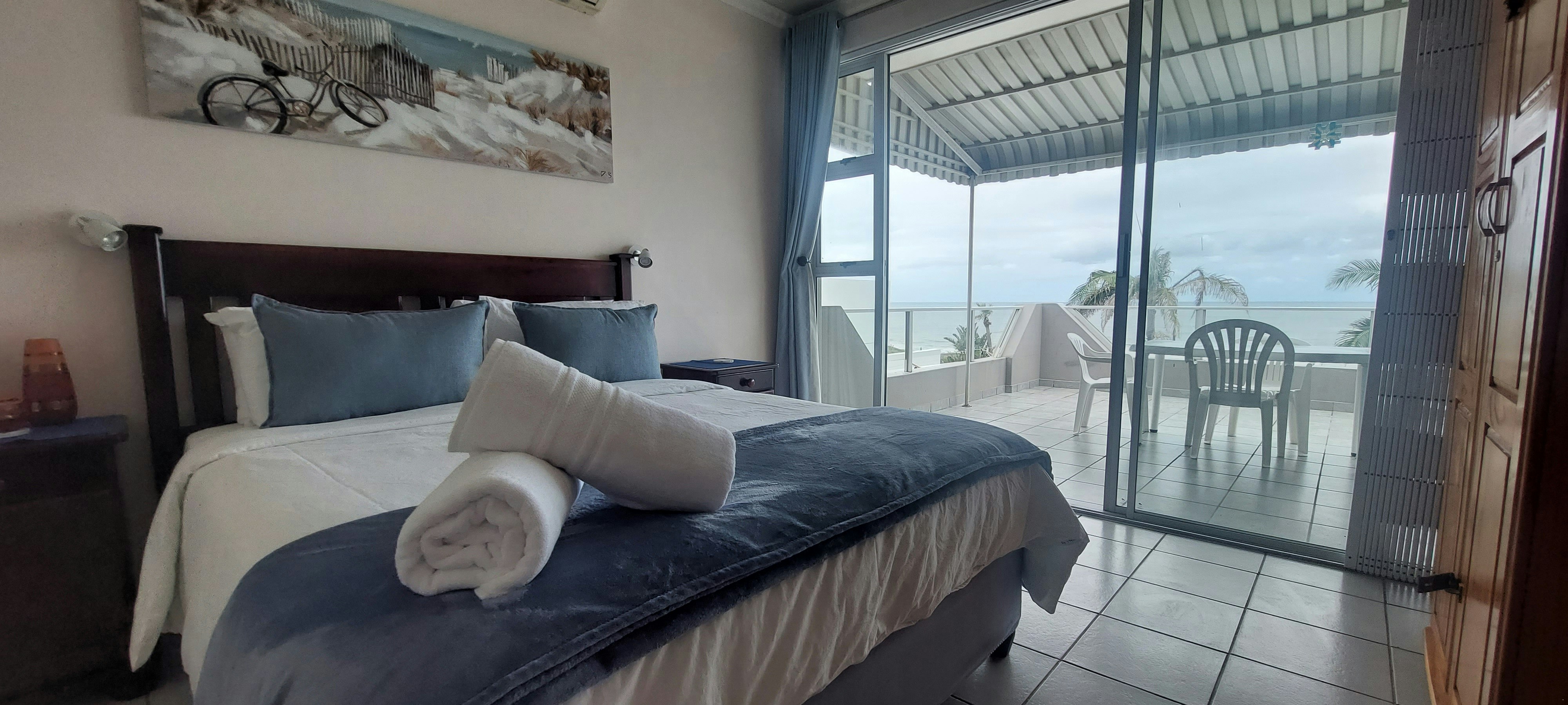Manaba Beach Accommodation - LekkeSlaap