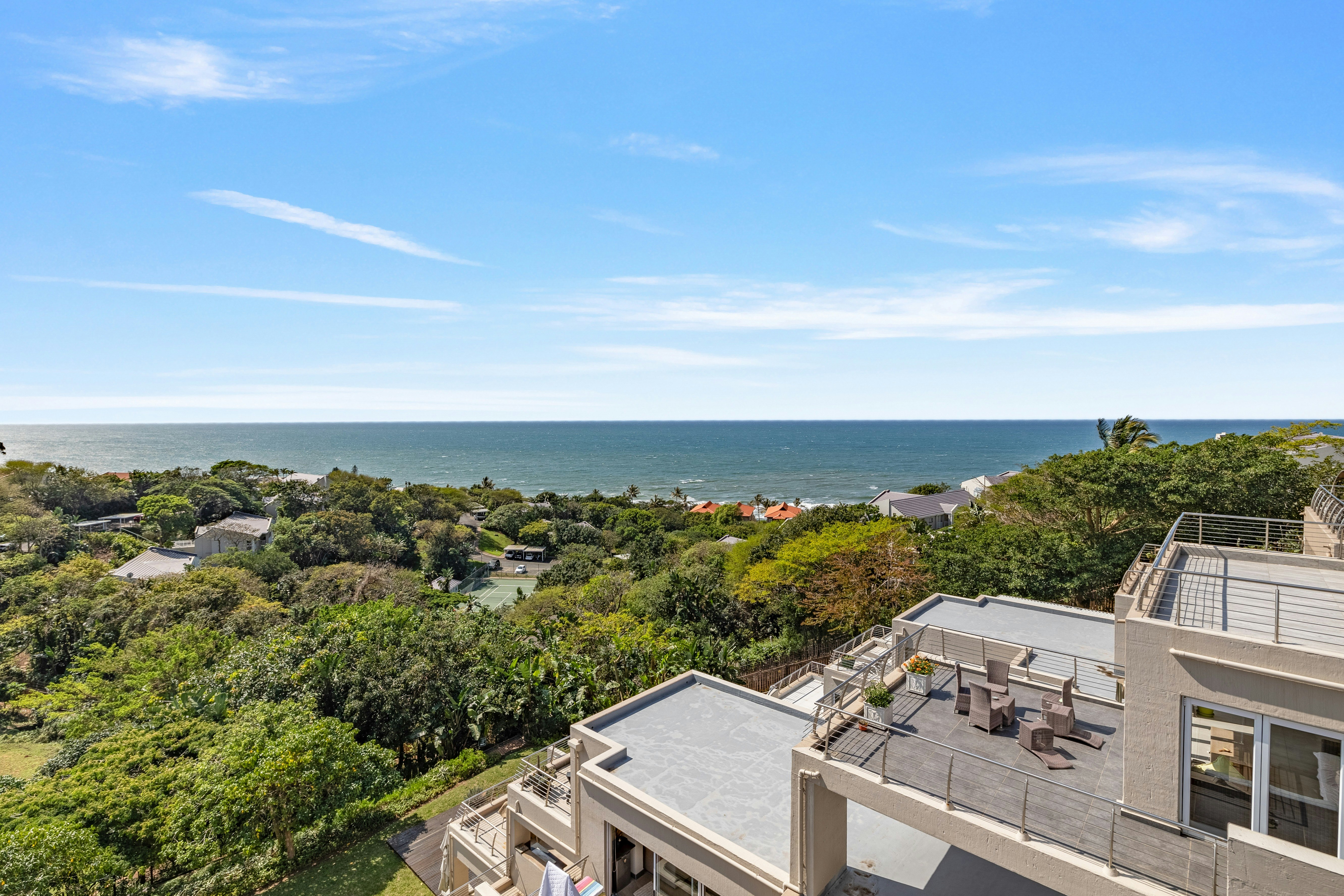 Simbithi Ocean View Penthouse | LekkeSlaap
