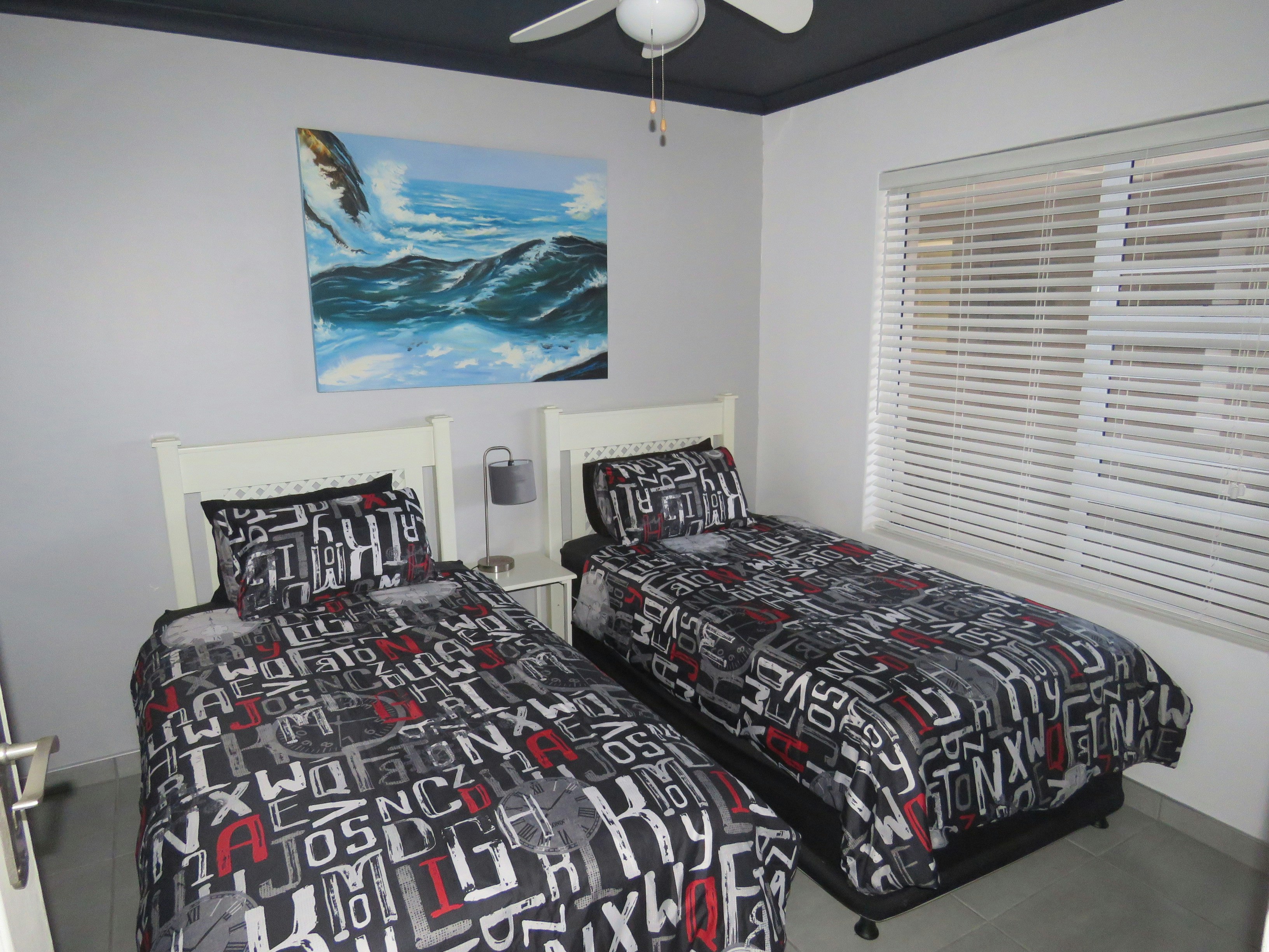 Manaba Beach Accommodation - LekkeSlaap