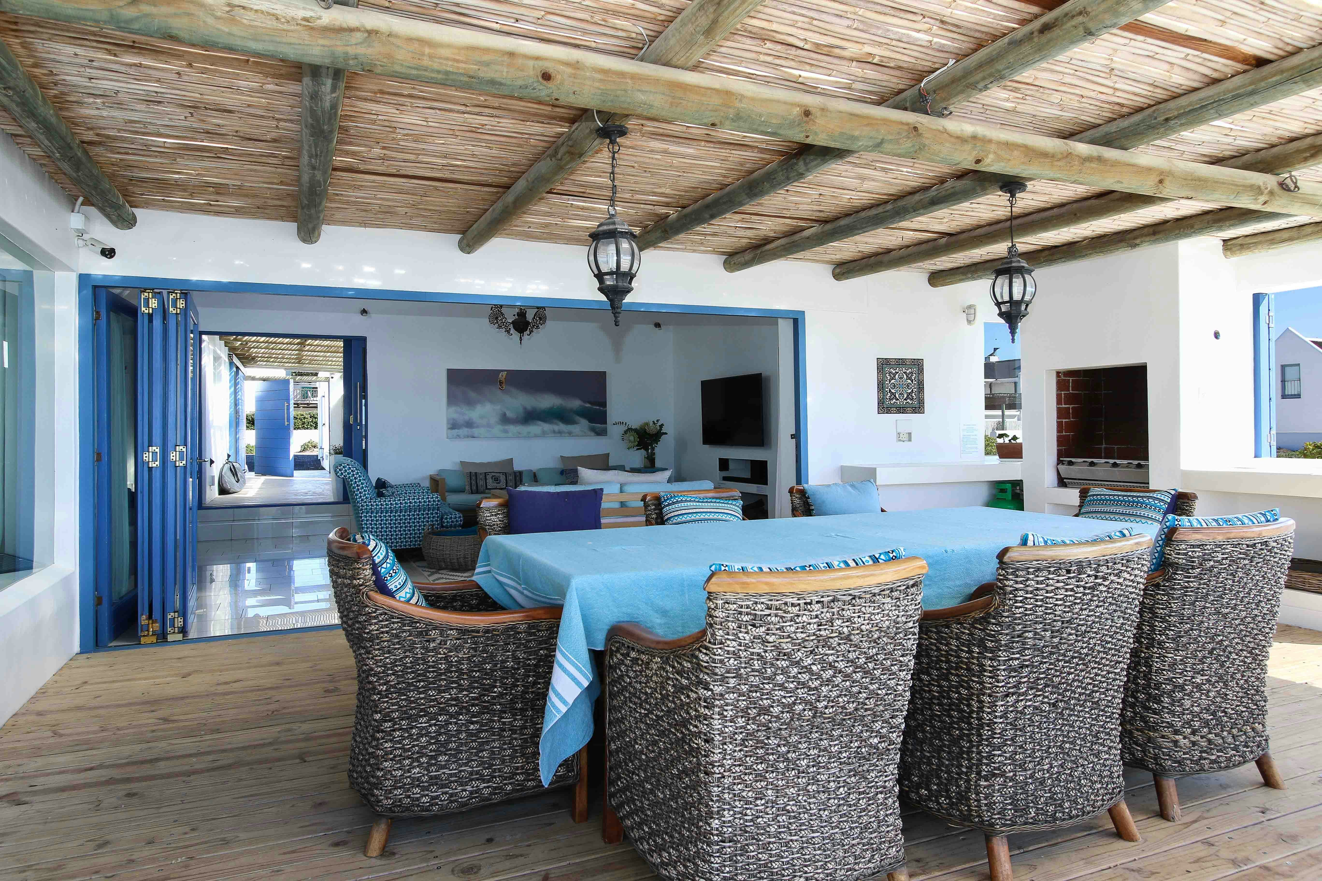 Zula Beach House and Cottage | Rooms