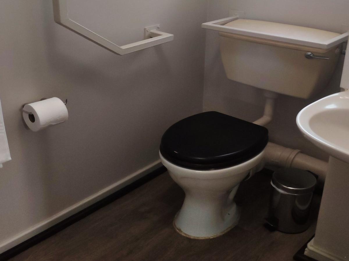 Hydro Guest House | Rooms