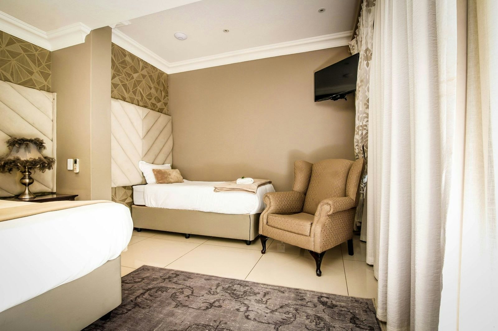 Potch Manor | Rooms