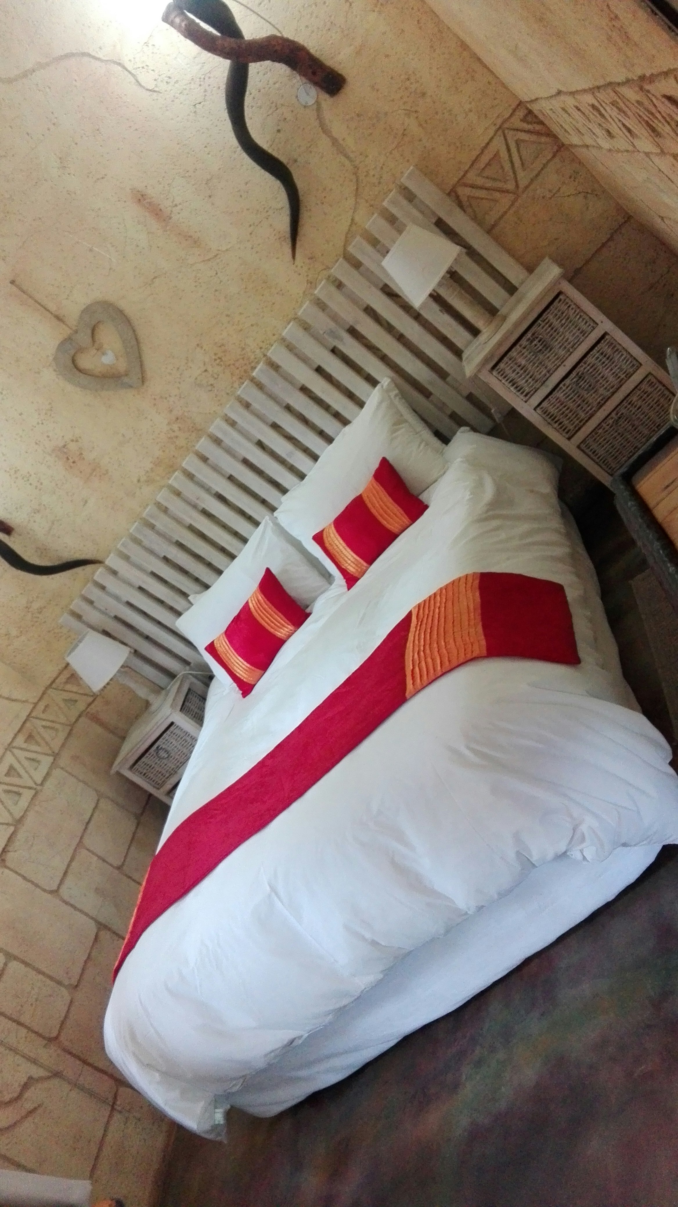 Kaya-Inkuni | LekkeSlaap