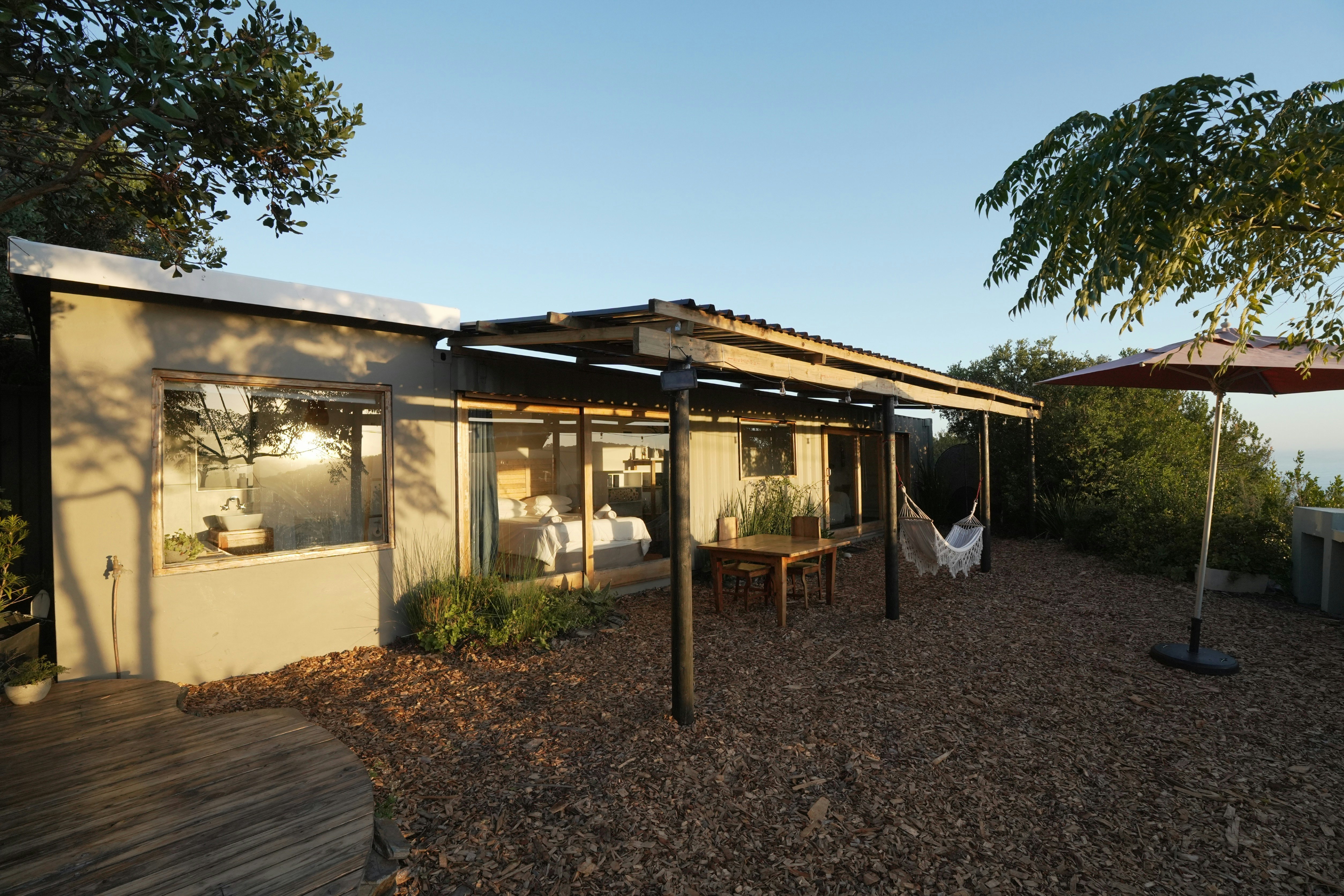 Hoekwil Accommodation - LekkeSlaap