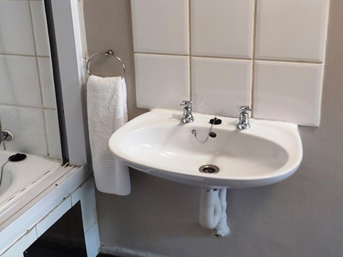 Hydro Guest House | Rooms