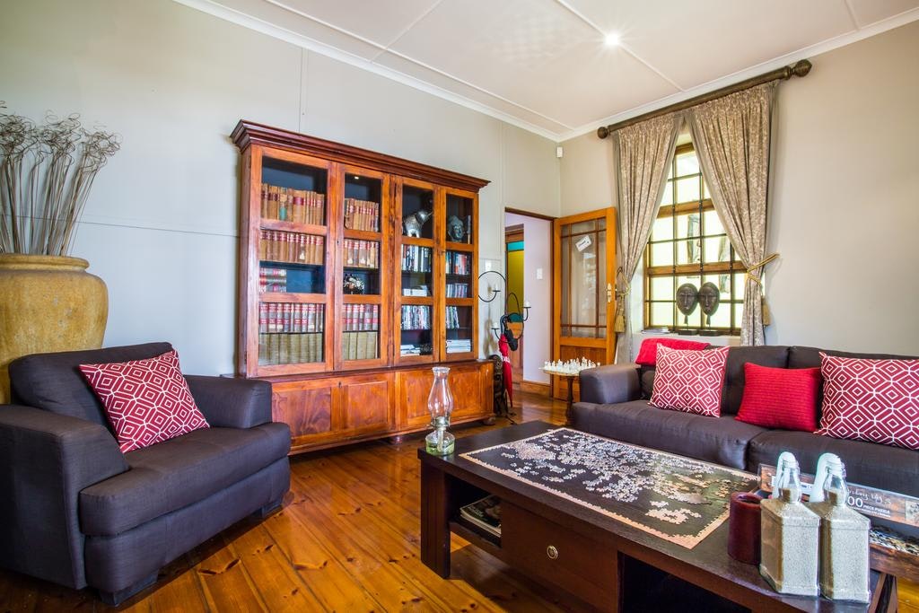 88 Baron Van Reede Gastehuis | LekkeSlaap