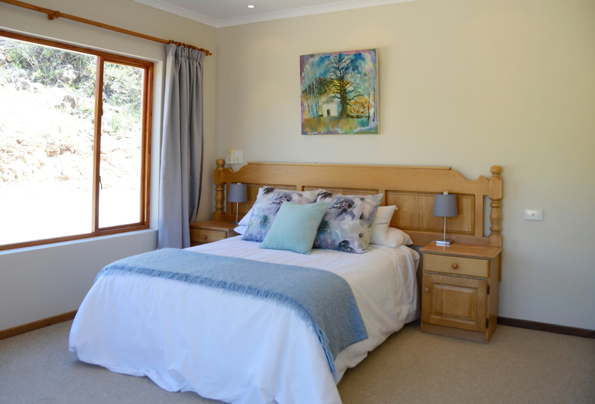 Vrede Fountain House Farm Stay | LekkeSlaap