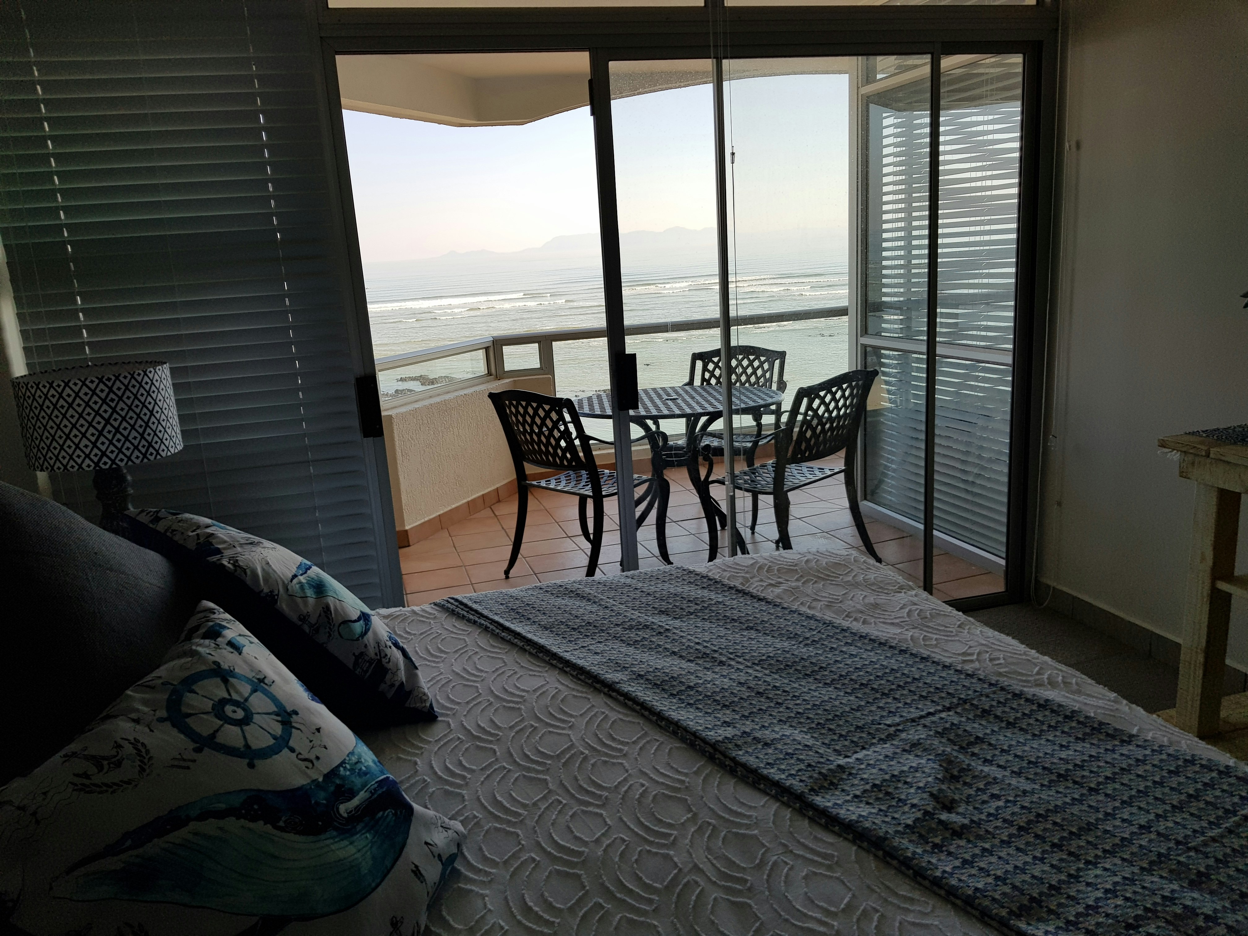 Strand Akkommodasie - LekkeSlaap