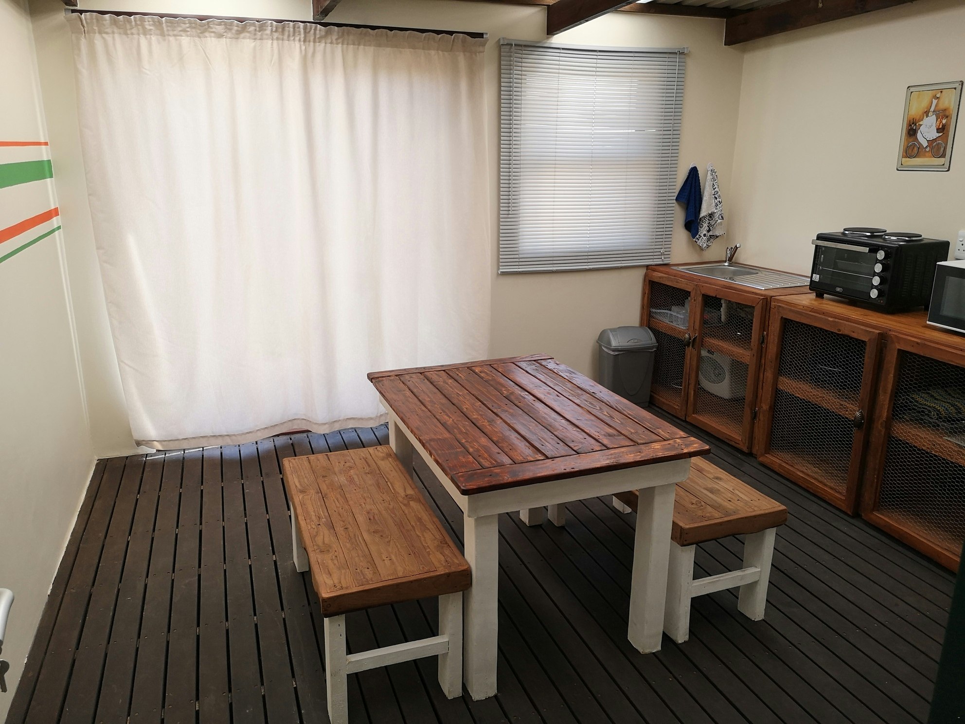 Tortoise Trail Lodge | LekkeSlaap