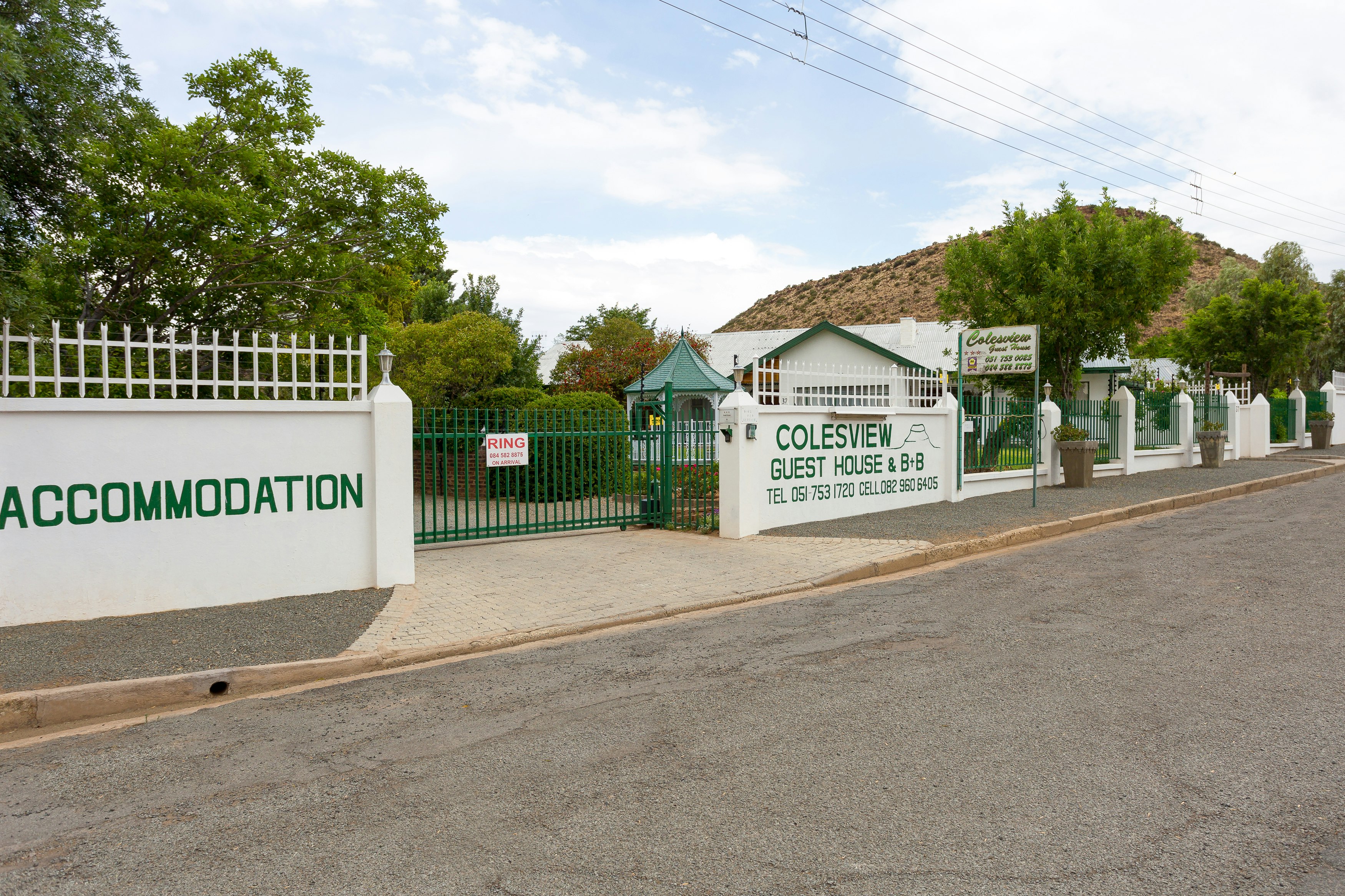 Colesberg Accommodation - LekkeSlaap