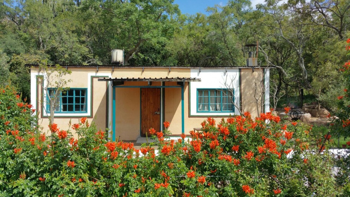 Ga-Mashashane Accommodation - LekkeSlaap